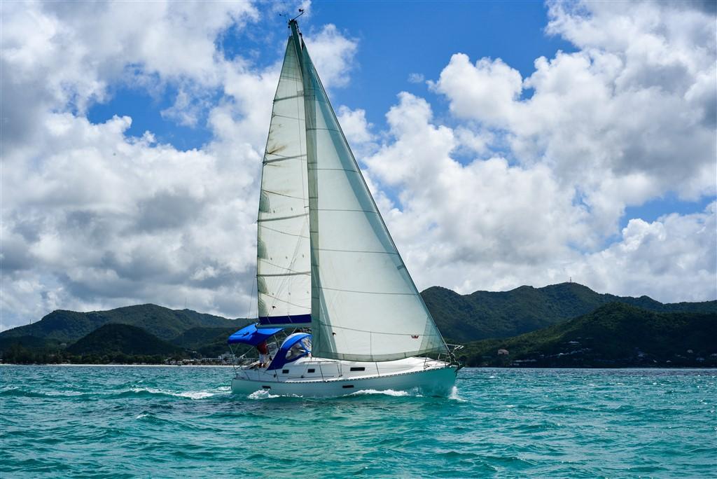 2001 Beneteau 331 Cruiser for sale - YachtWorld