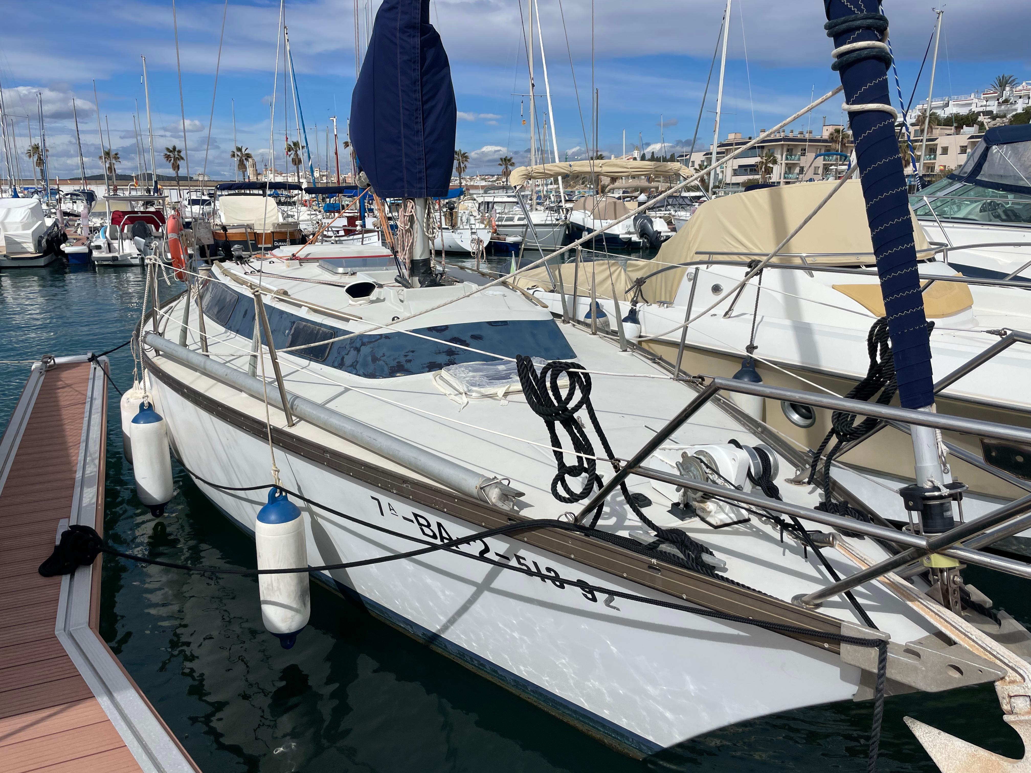 Used 1977 Dufour 31 - Barcelona | TopBoats