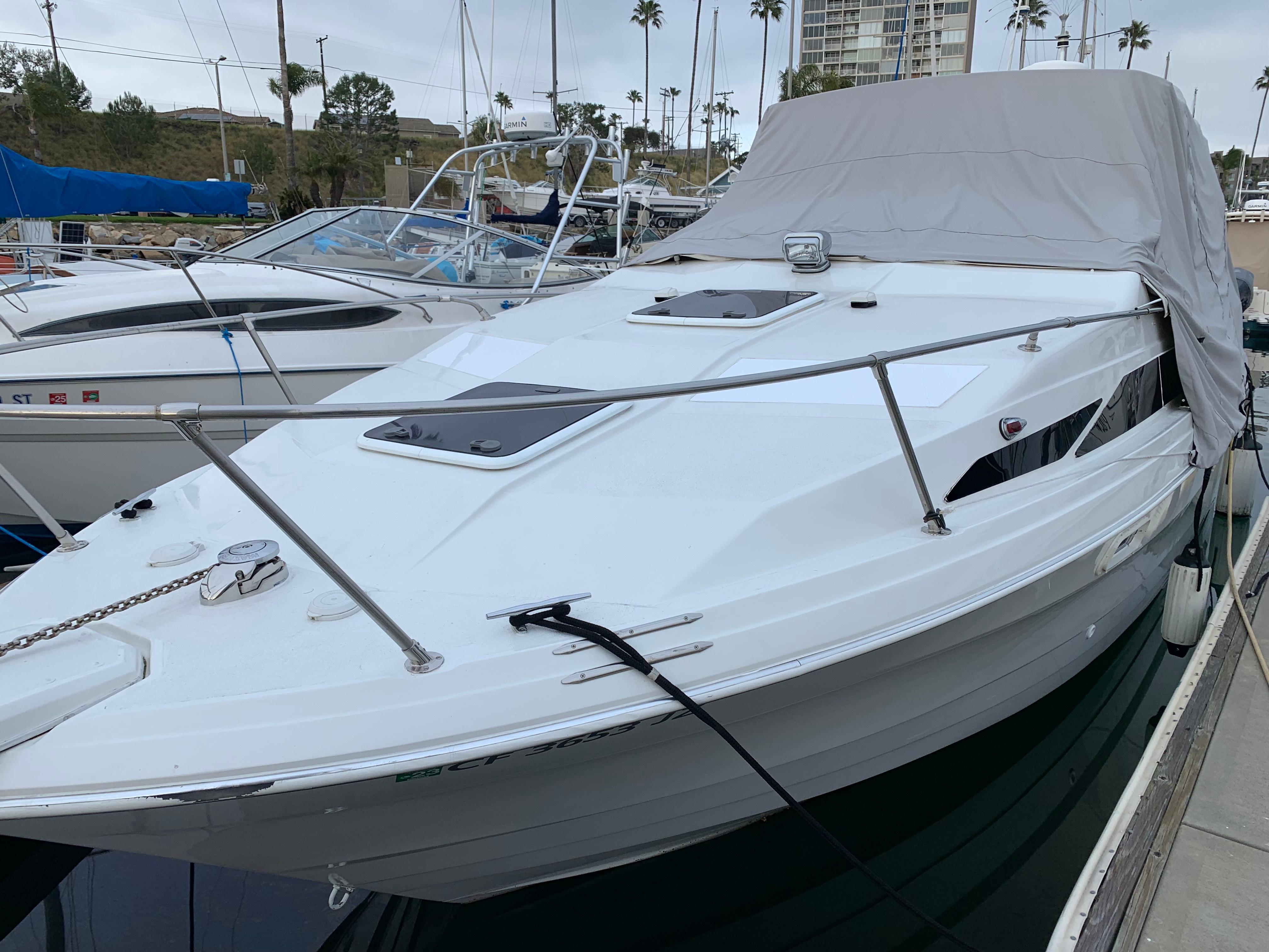 1990 Bayliner 2655 Ciera Sunbridge Express Cruiser for sale - YachtWorld