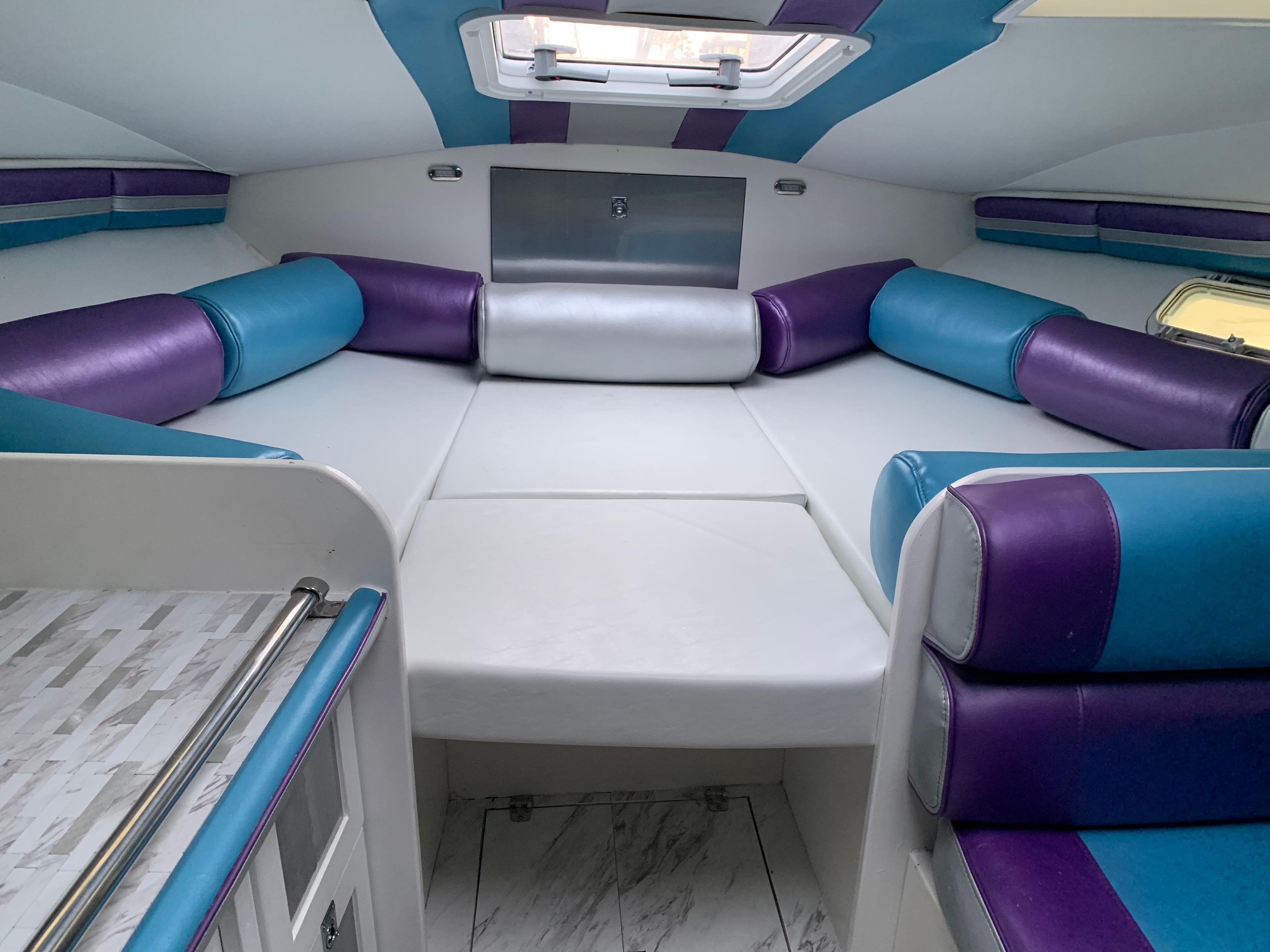 1990 Bayliner 2655 Ciera Sunbridge Express Cruiser for sale - YachtWorld