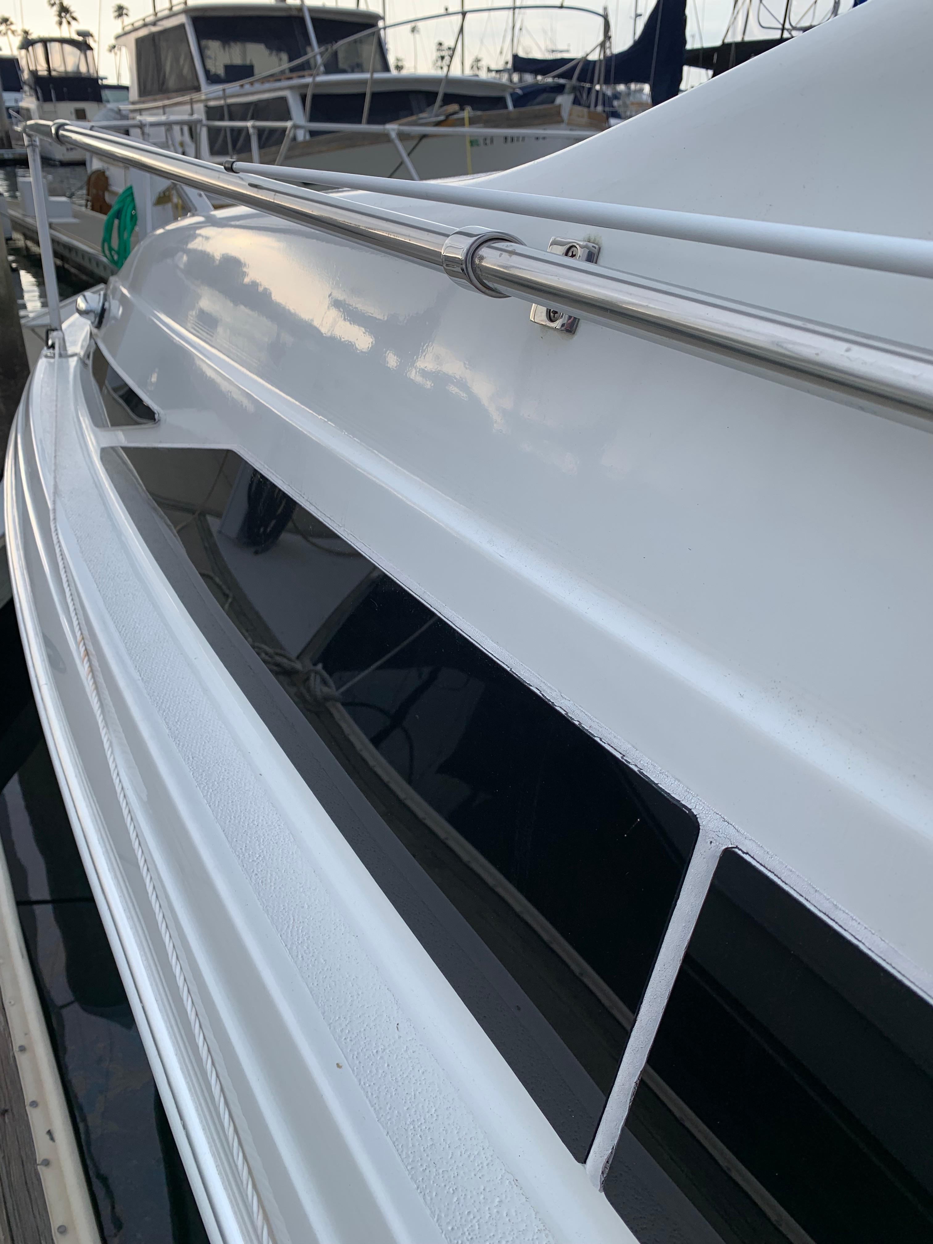 1990 Bayliner 2655 Ciera Sunbridge Express Cruiser for sale - YachtWorld