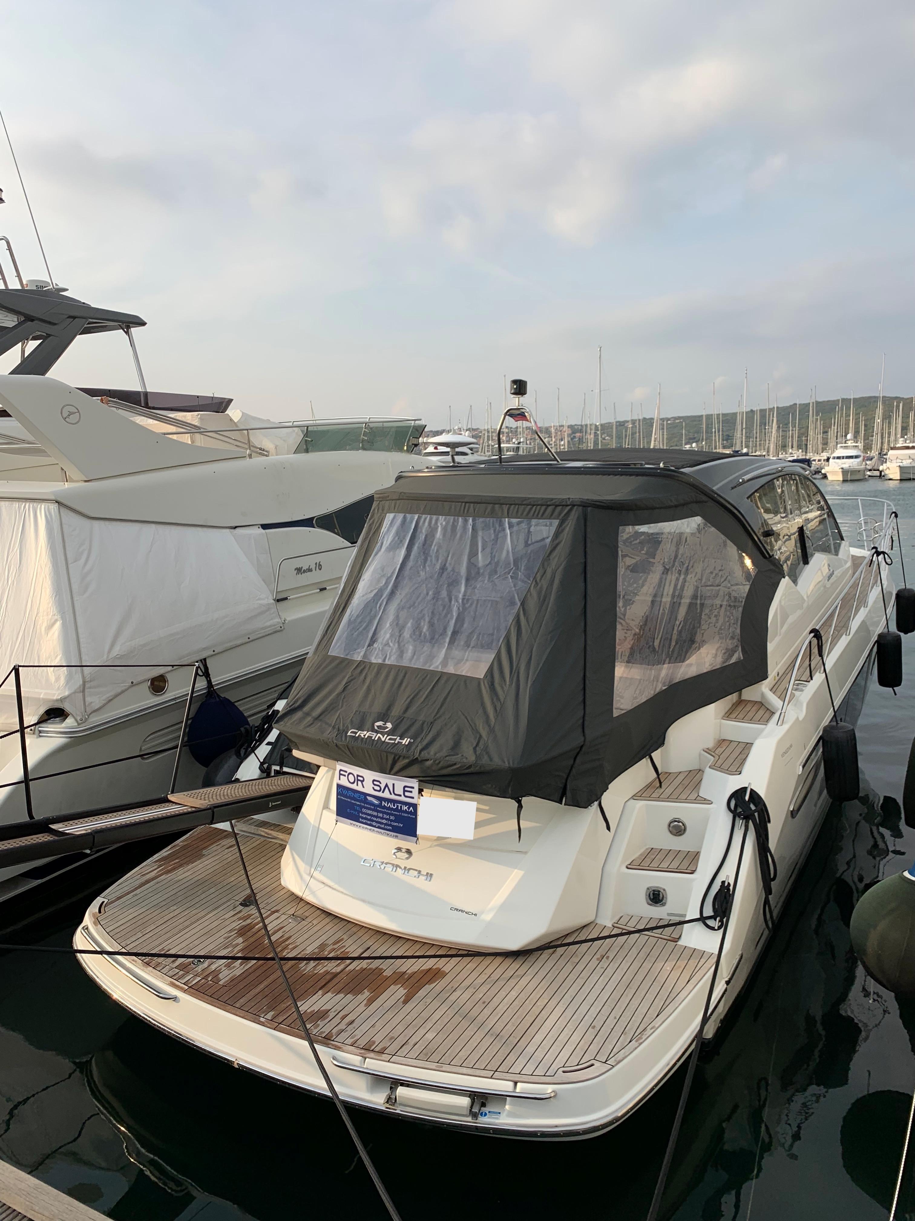 2021 Cranchi M44 HT Motoryachten Kaufen - YachtWorld