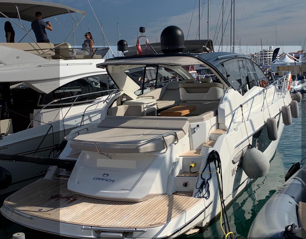 2021 Cranchi M44 HT Motoryachten Kaufen - YachtWorld