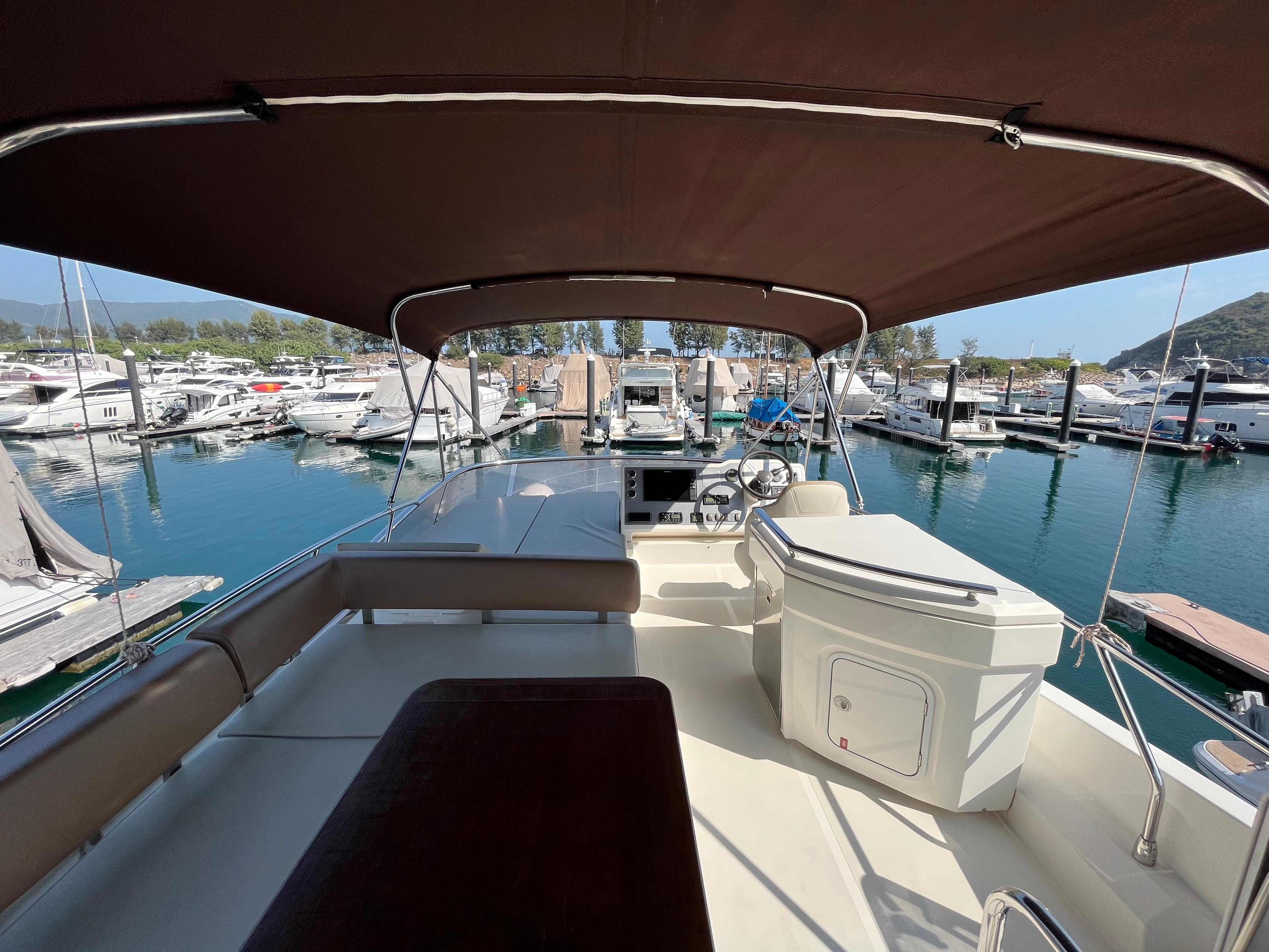 2016 Absolute 45 FLY Flybridge for sale - YachtWorld