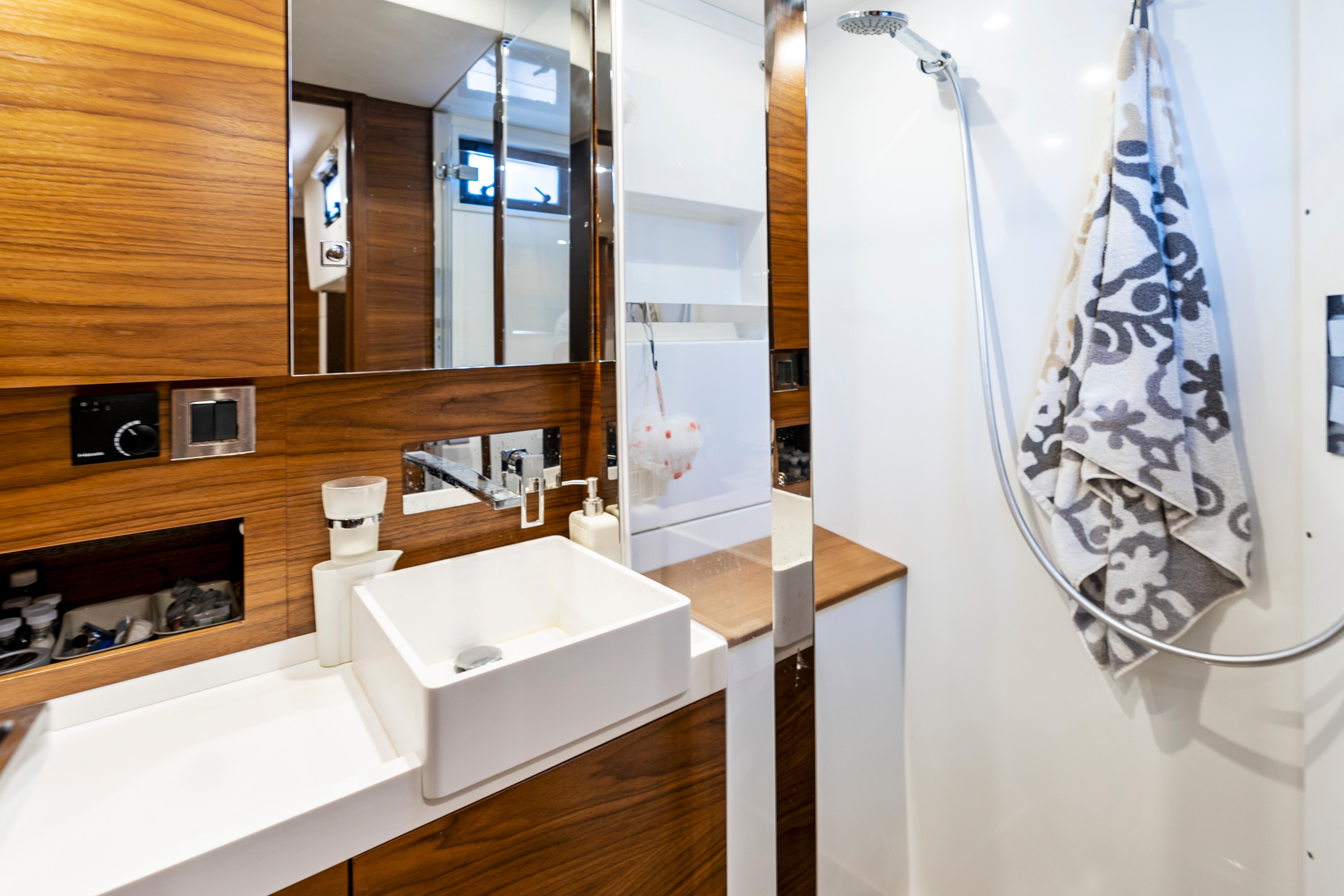 2019 Amel Amel 50 Sloop for sale - YachtWorld