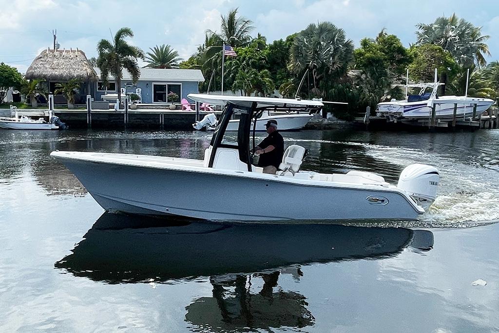 2023 Sea Hunt Ultra 239 SE Barcos de consola central en venta - YachtWorld