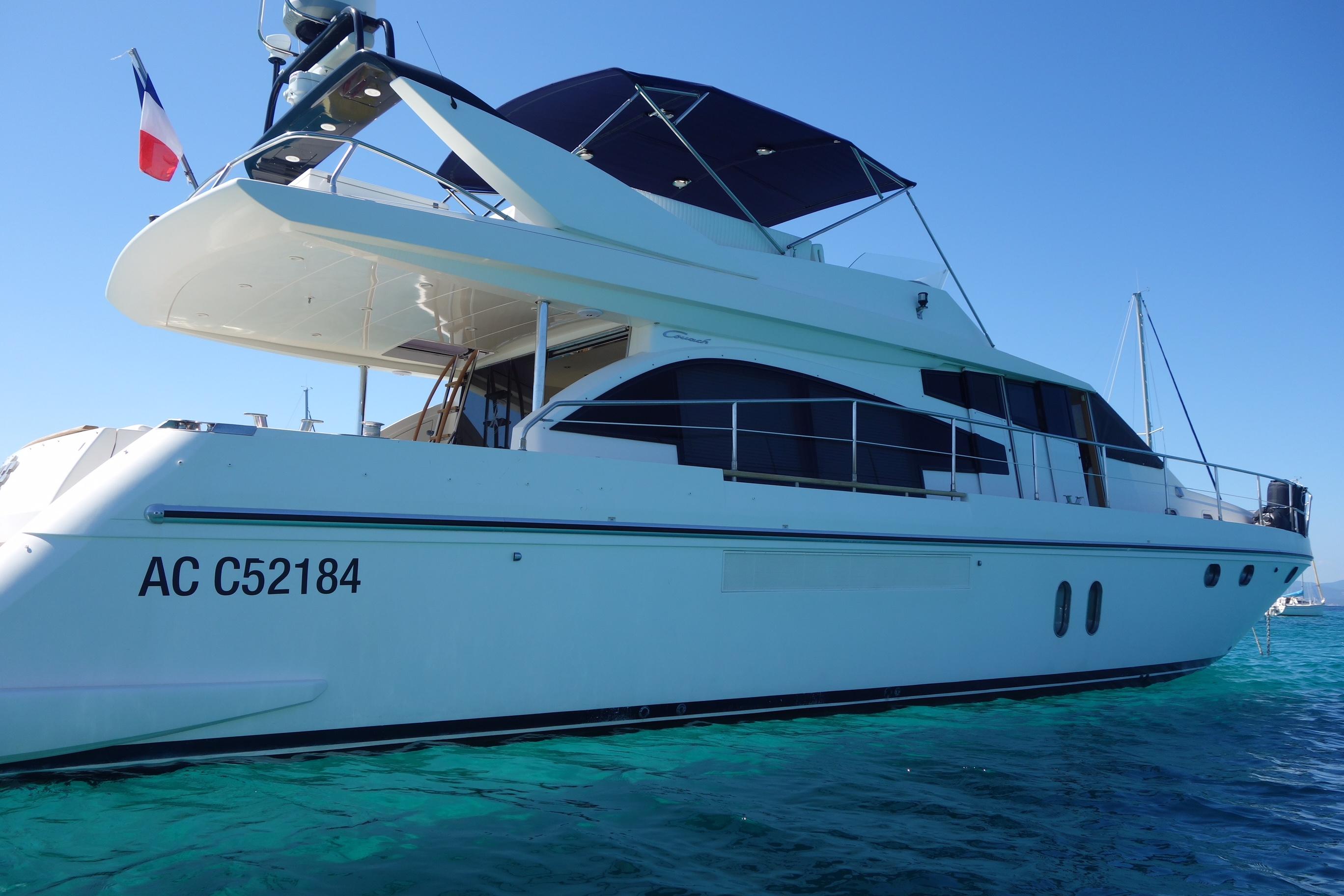 2005 Guy Couach 195 Fly Flybridge for sale - YachtWorld