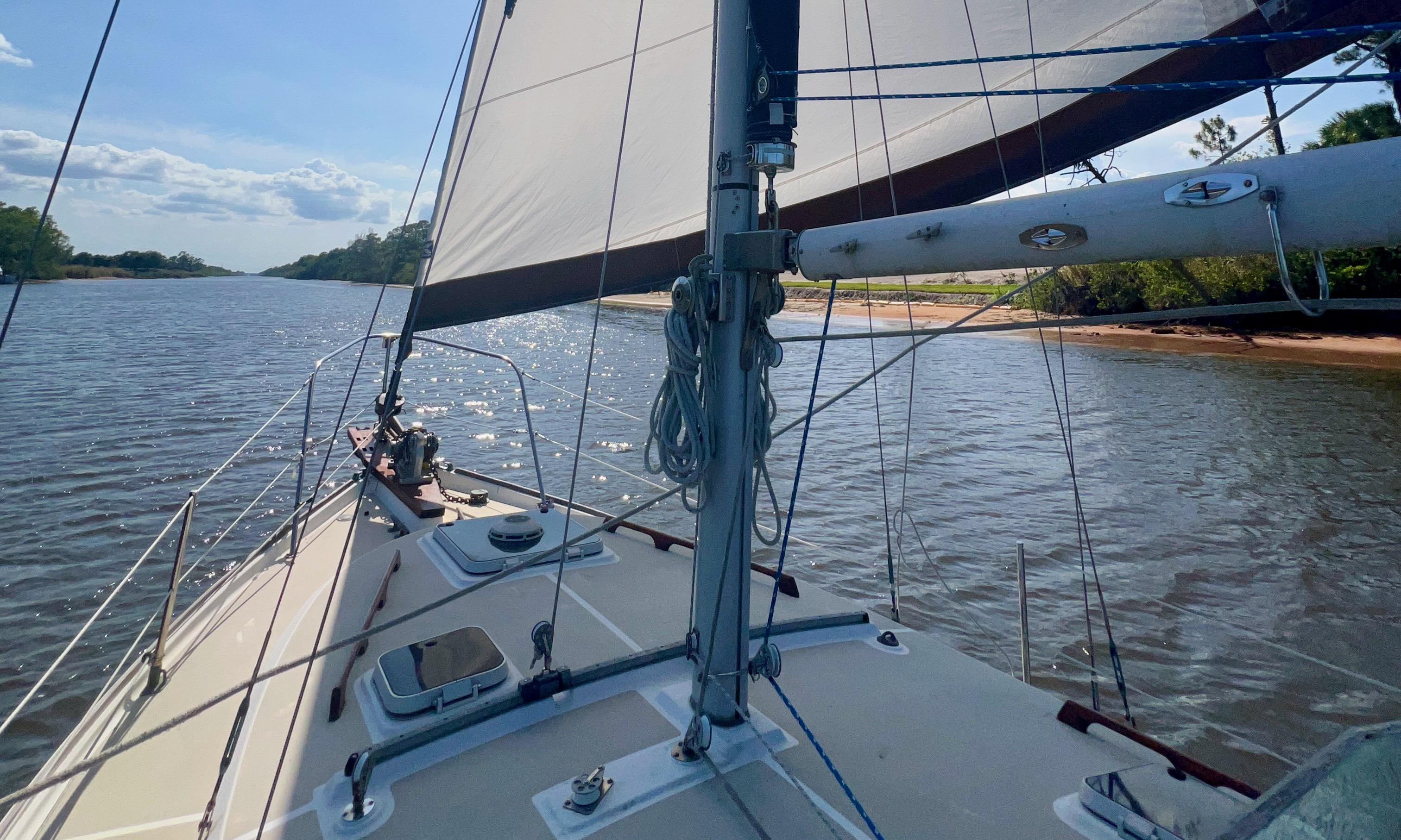 1986 Cape Dory MS300 Motorsailer for sale - YachtWorld