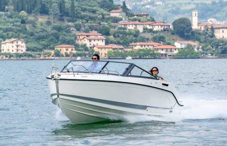 Quicksilver activ 675 cruiser | 2023 | 6m | Boatshop24