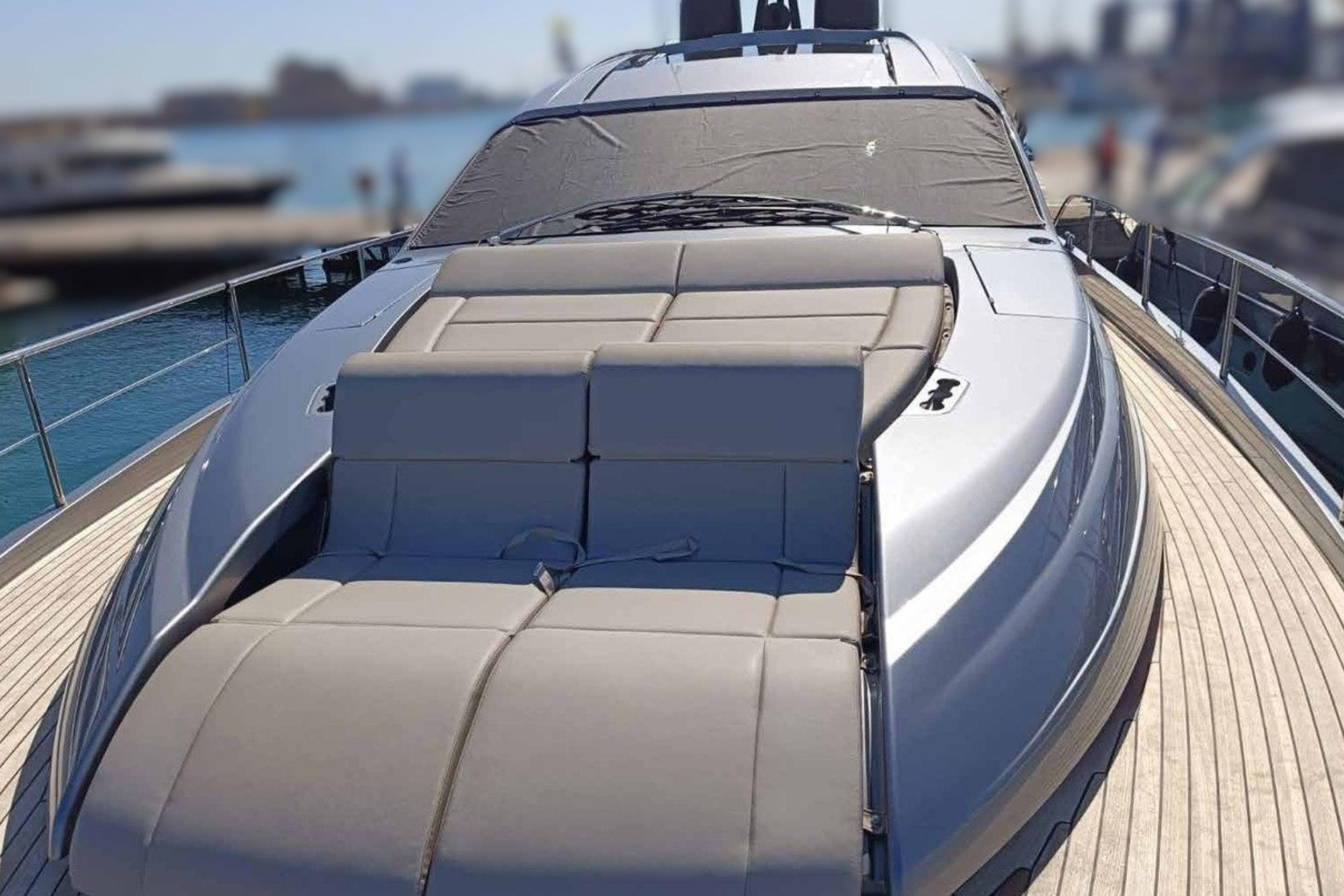 2023 Pershing 7X Cruiser for sale - YachtWorld