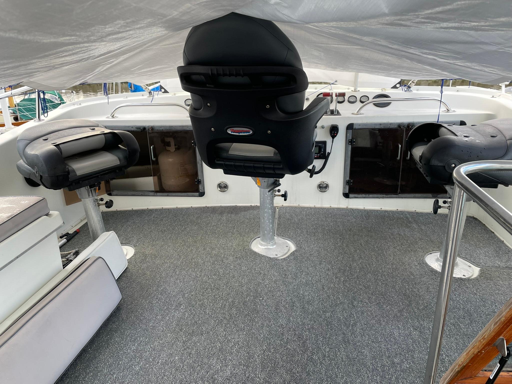 1991 Cooper PROWLER AFT CABIN Flybridge Boot Kaufen - YachtWorld