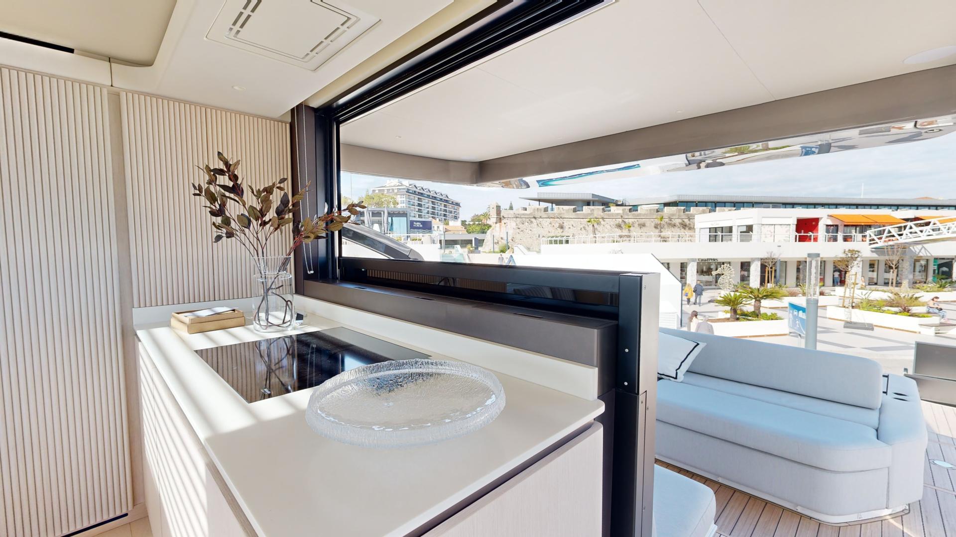 2024 Azimut Seadeck 6 Motor Yachts for sale - YachtWorld