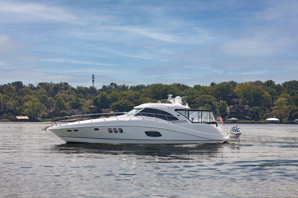 2010 Sea Ray 580 Sundancer Express Cruiser for sale - YachtWorld