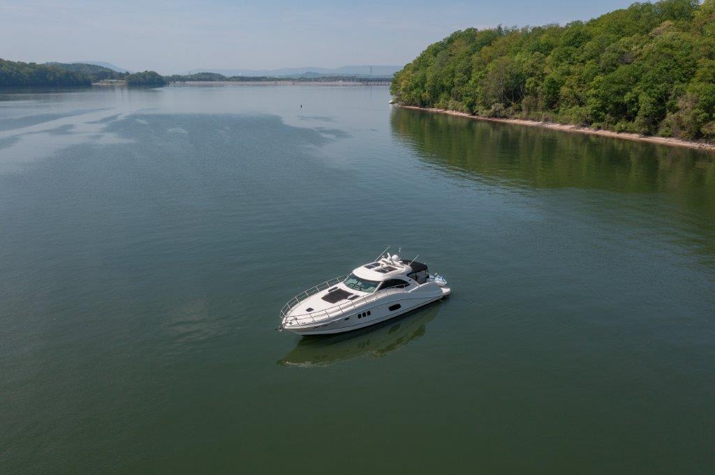 2010 Sea Ray 580 Sundancer Express Cruiser for sale - YachtWorld