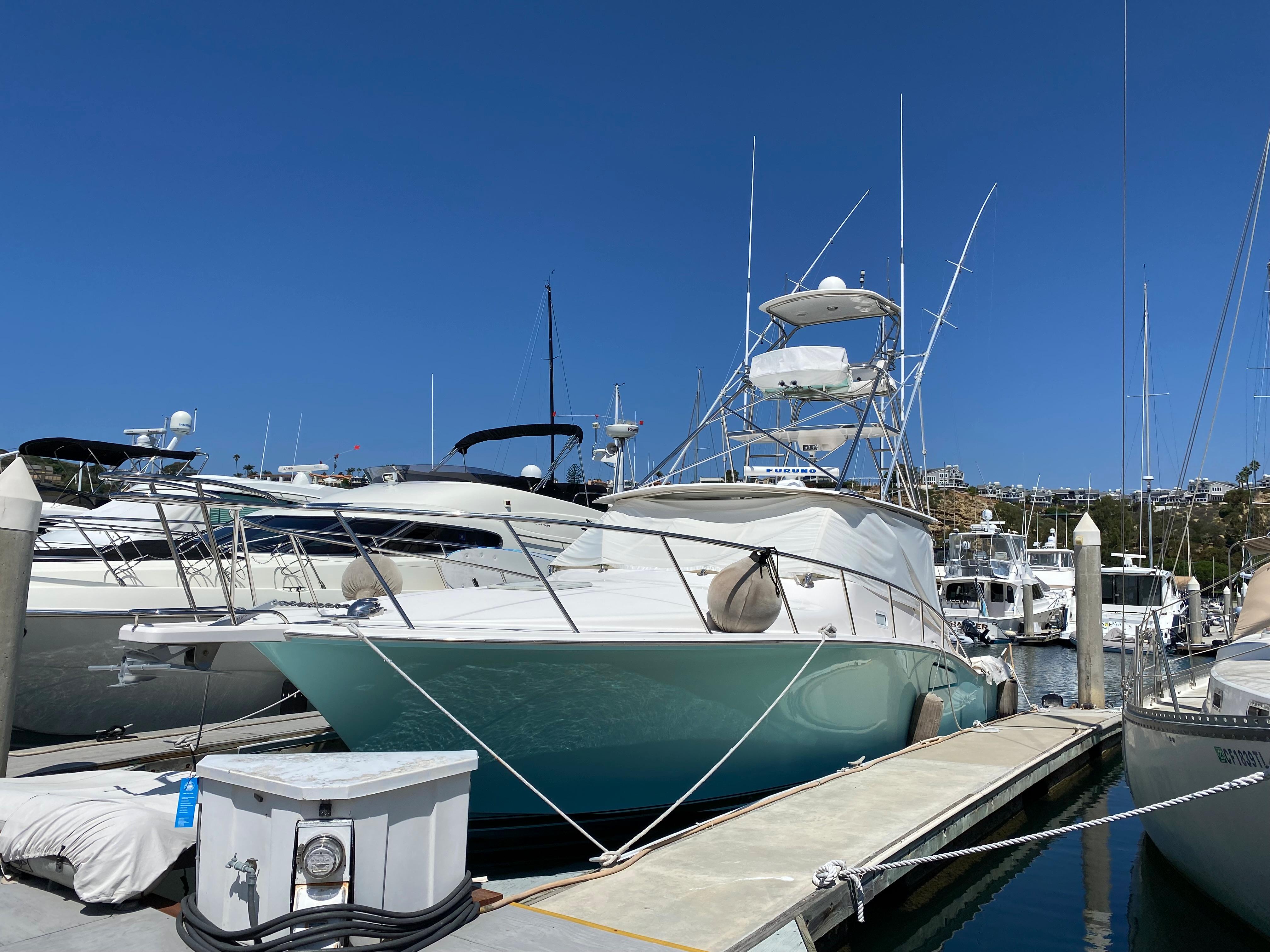 2005 Cabo 40 Hardtop Express Saltwater Fishing for sale - YachtWorld