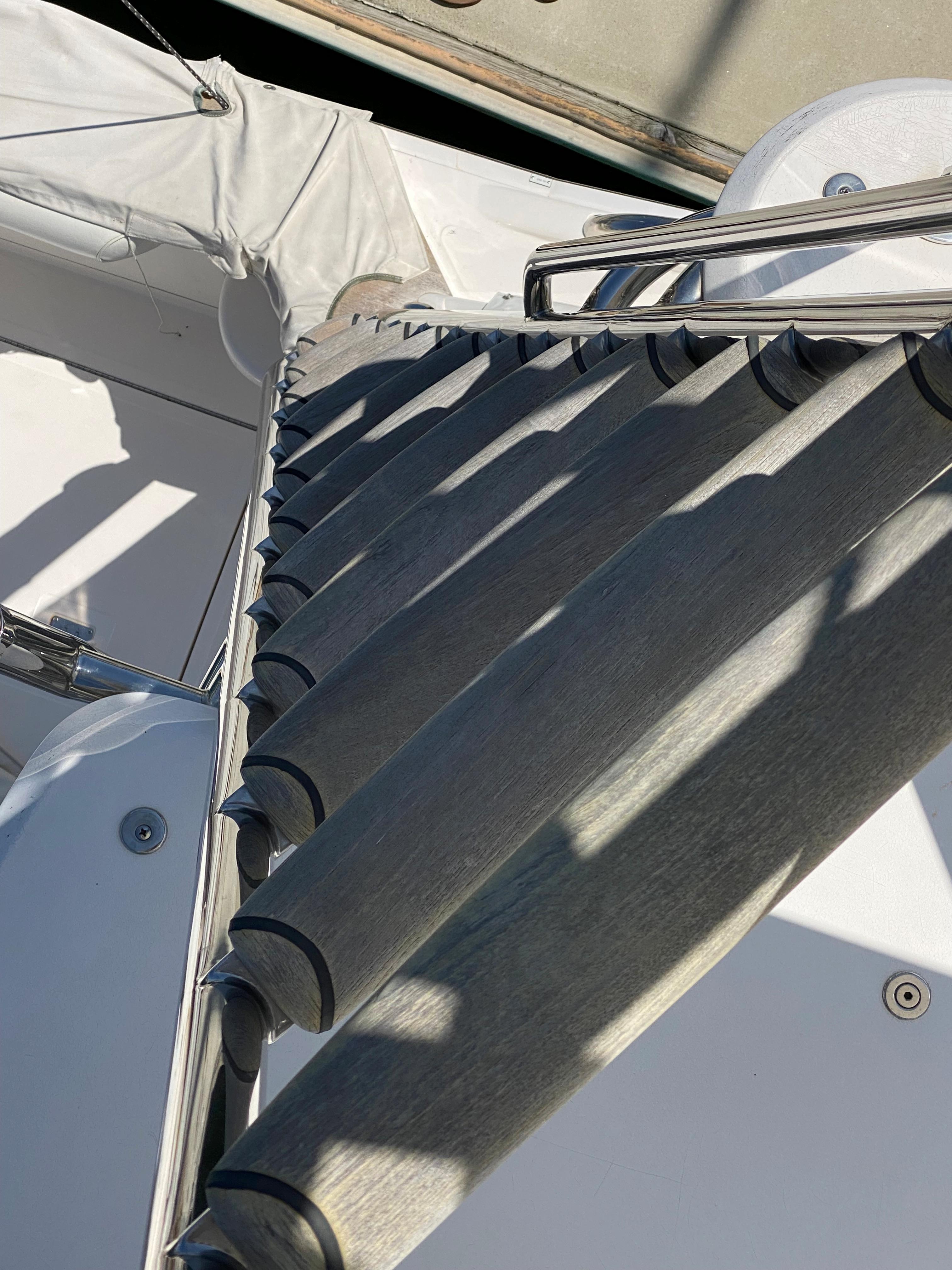 2005 Cabo 40 Hardtop Express Saltwater Fishing for sale - YachtWorld