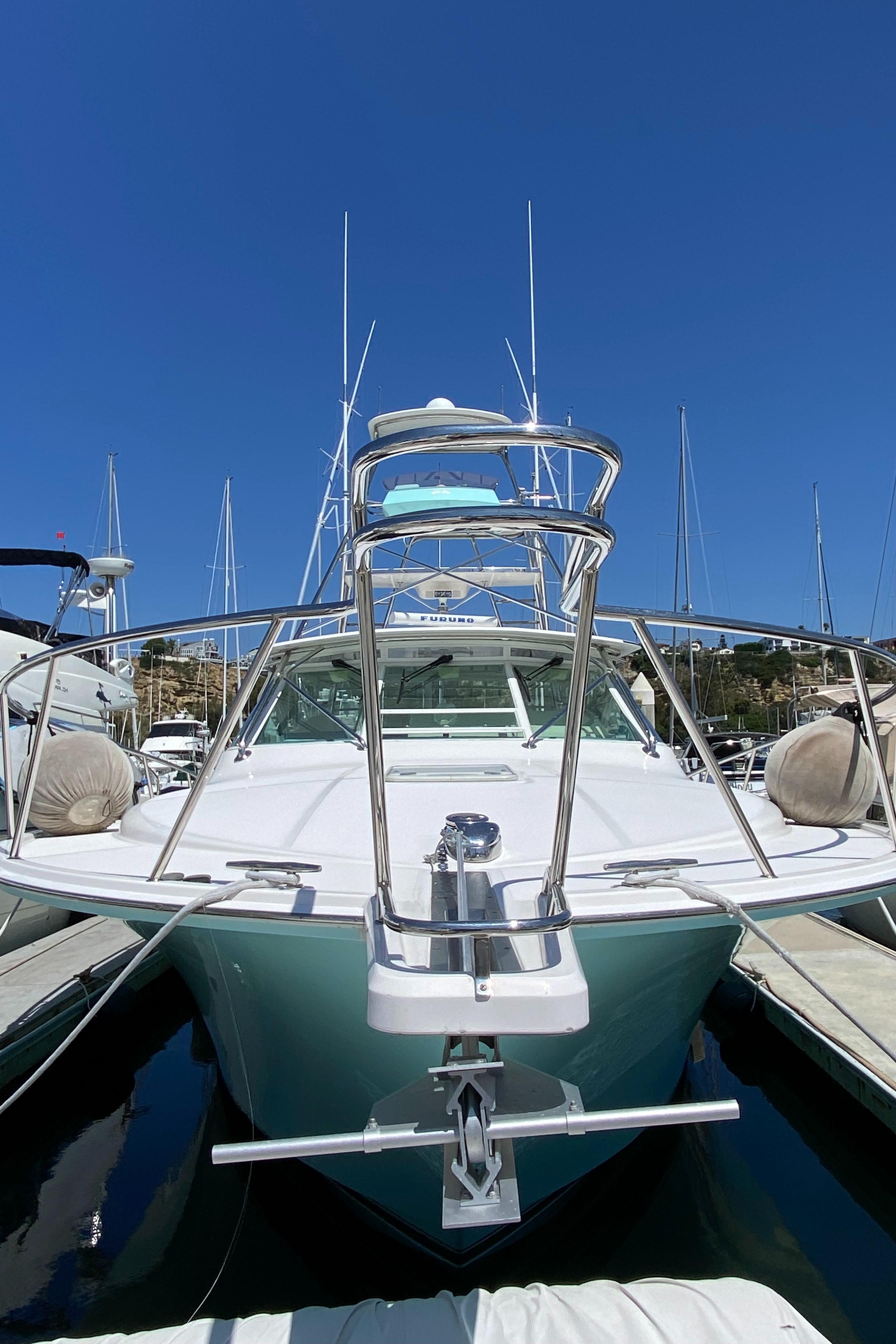2005 Cabo 40 Hardtop Express Saltwater Fishing for sale - YachtWorld