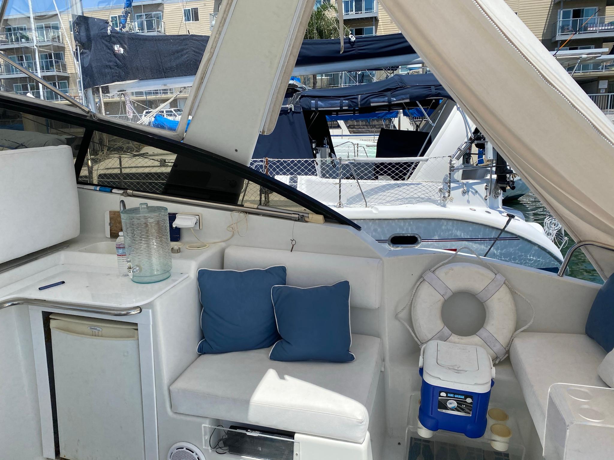 1993 Silverton 38 Express Cruiser for sale - YachtWorld