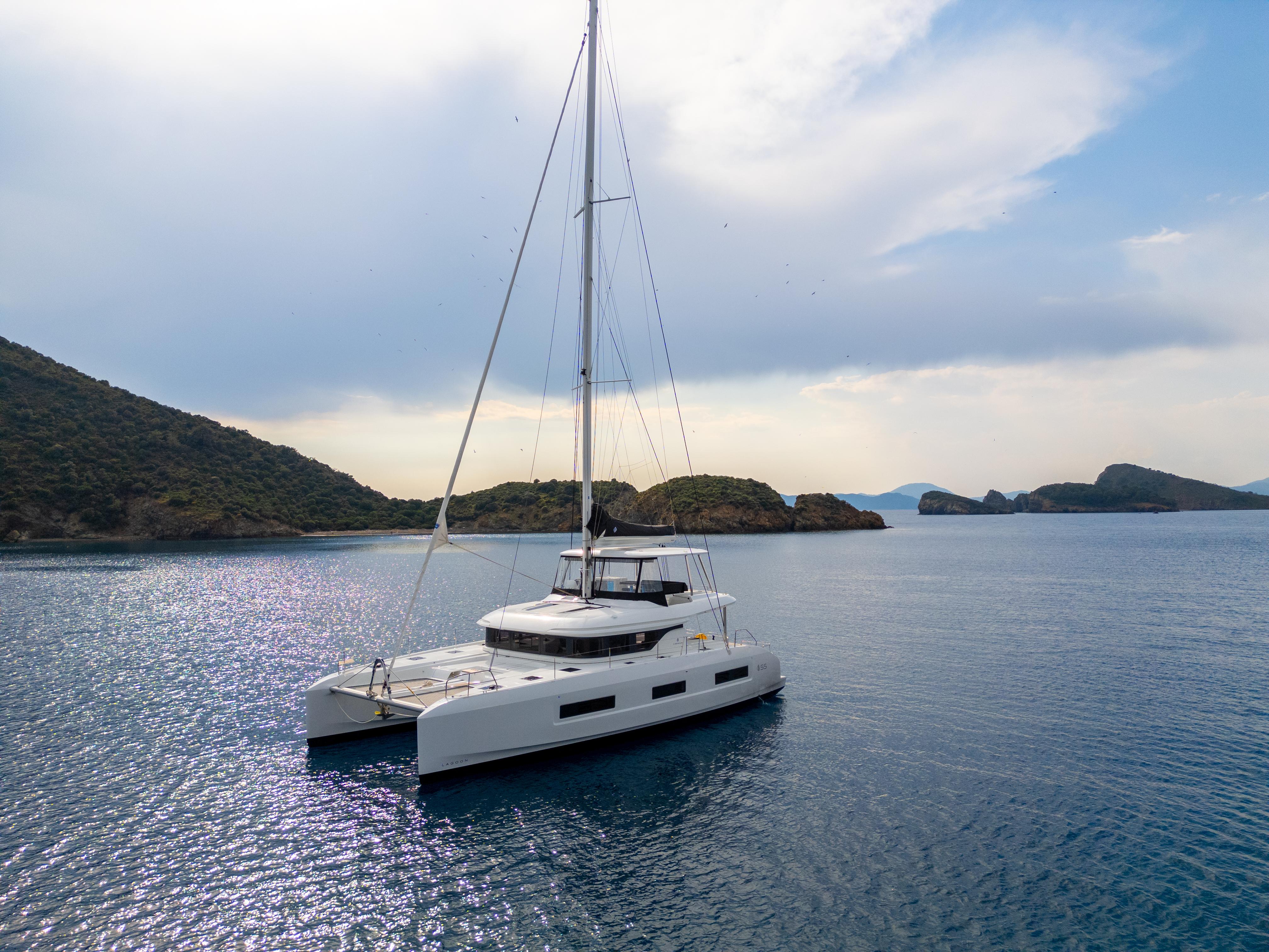 2024 Lagoon 55 Catamarans et trimarans à vendre - YachtWorld