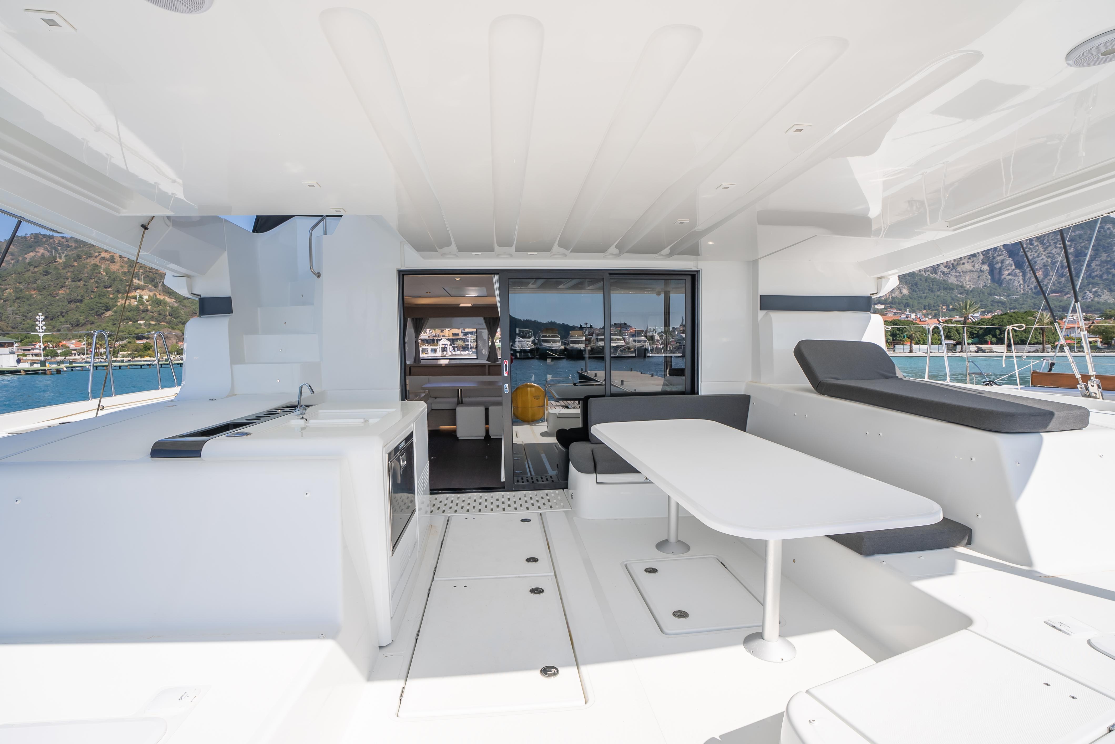 2024 Lagoon 55 Multi-Hull for sale - YachtWorld