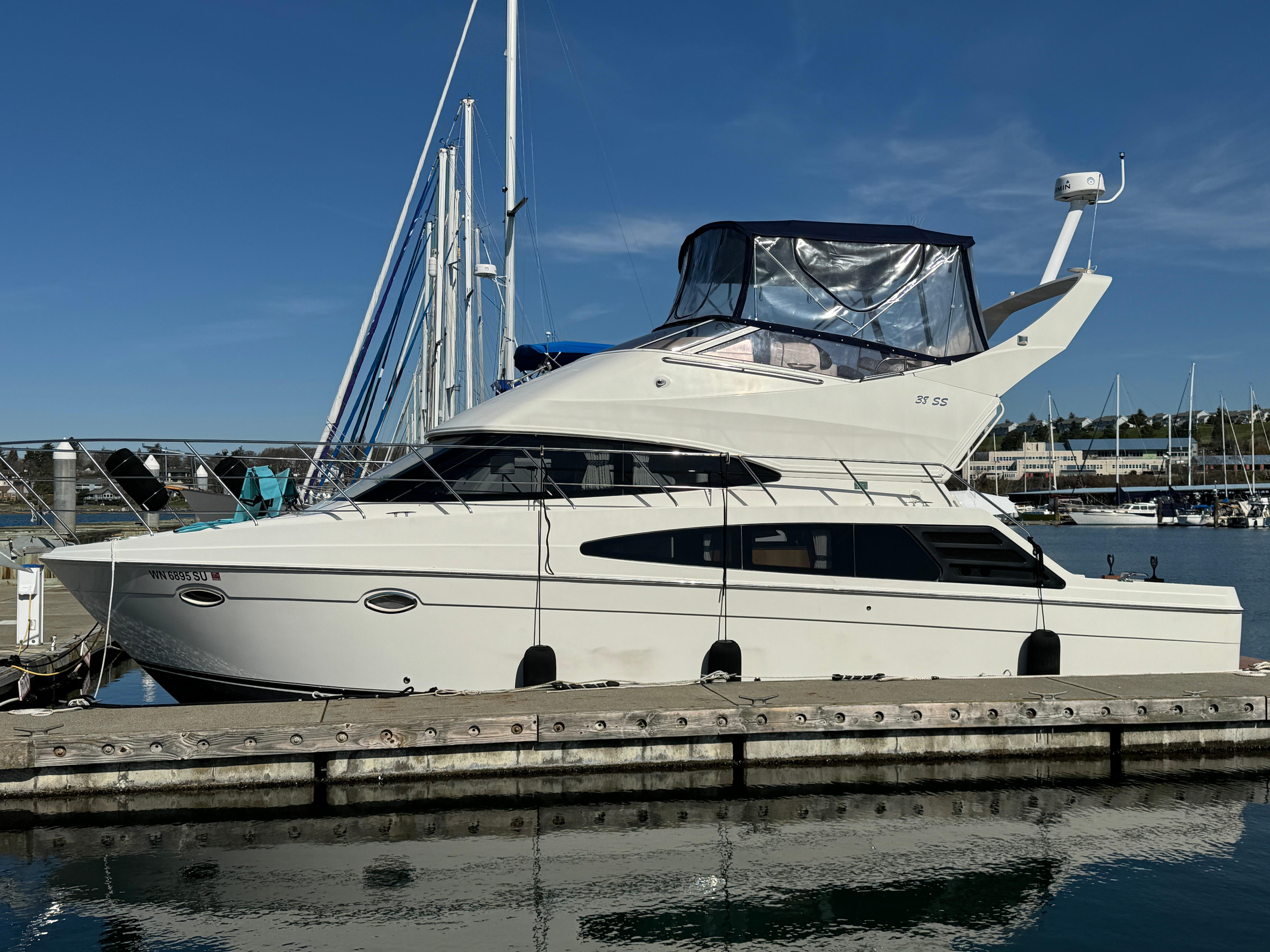 2006 Carver 38 Super Sport Motor Yachts for sale - YachtWorld