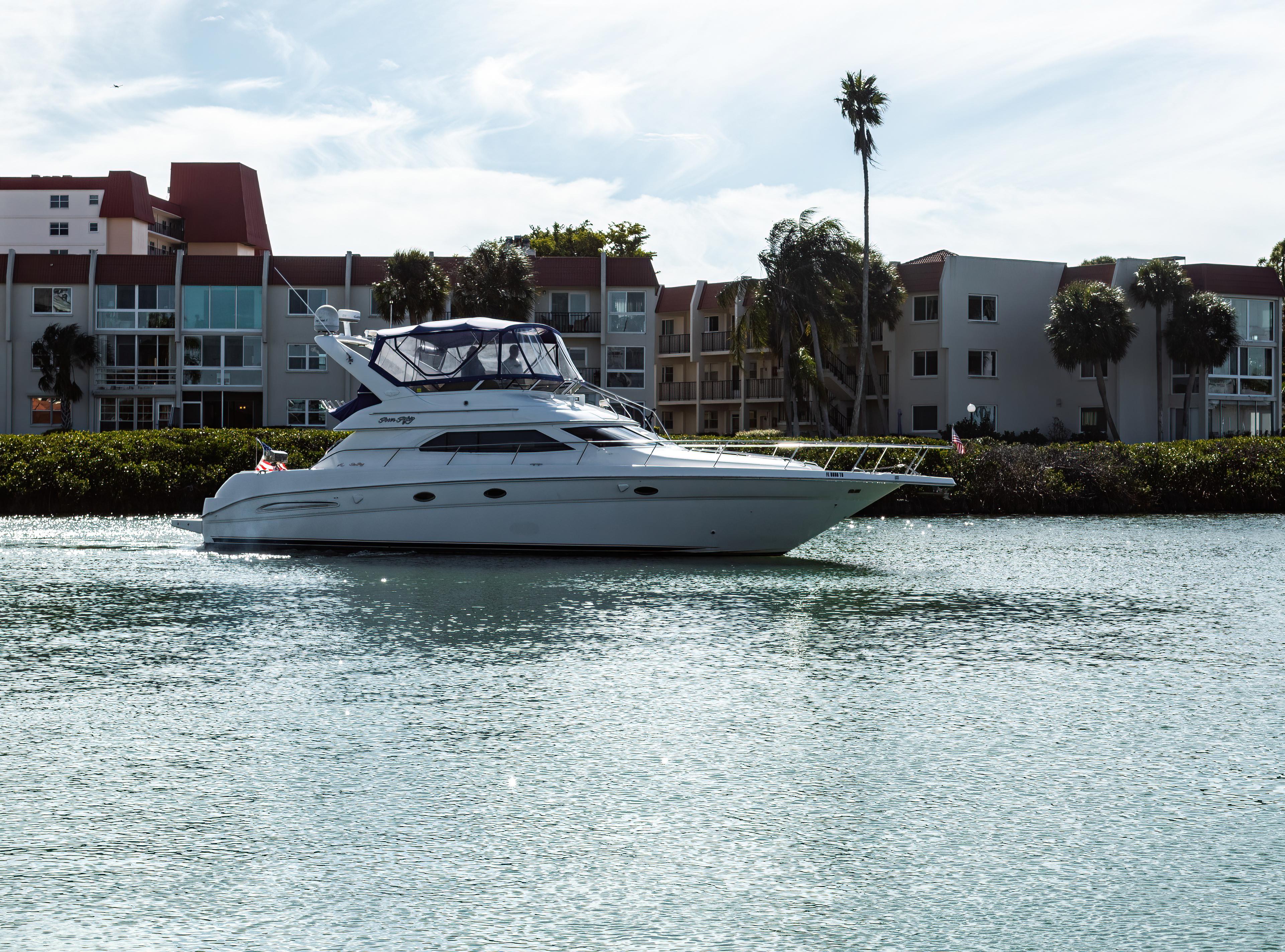 2000 Sea Ray 450 Express Bridge Flybridge Boot Kaufen - YachtWorld