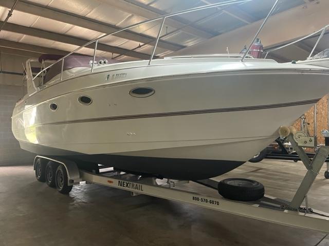 1998 Larson Cabrio 310 Mid-Cabin Cruiser for sale - YachtWorld