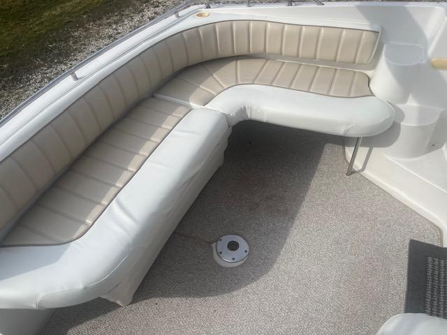 1998 Larson Cabrio 310 Mid-Cabin Cruiser for sale - YachtWorld