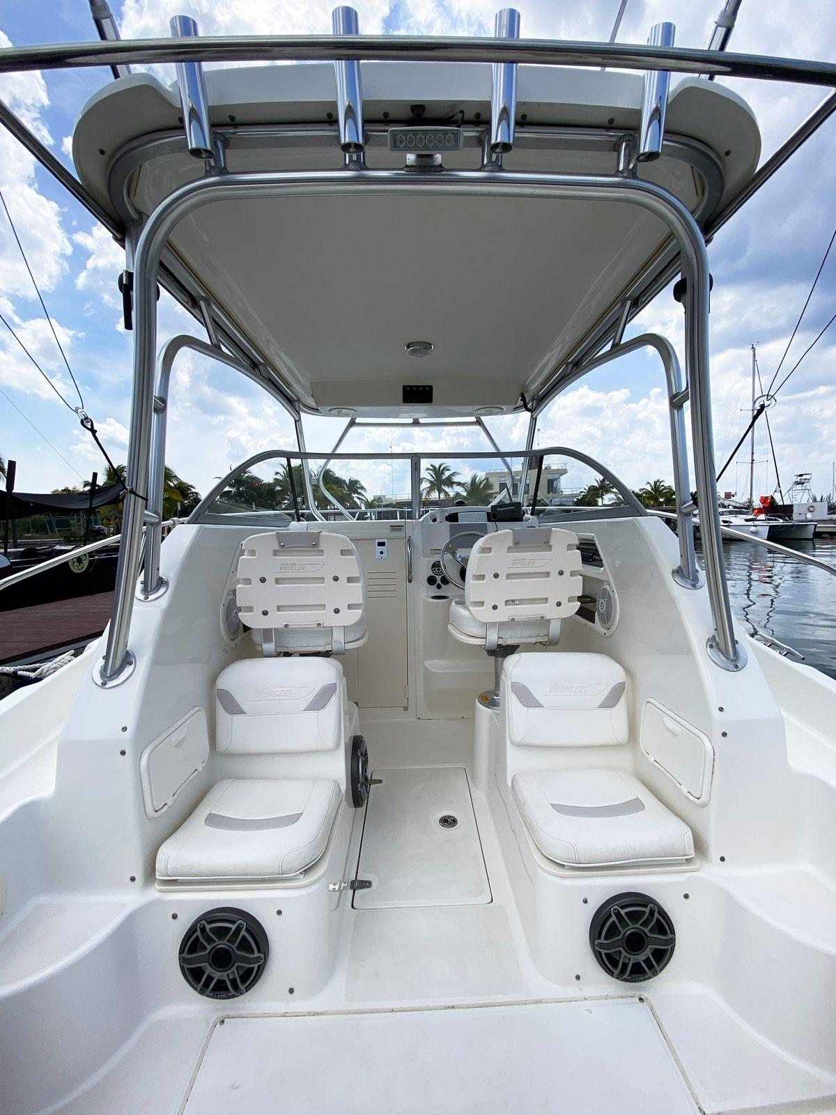 2009 Boston Whaler 255 Conquest Saltwater Fishing for sale - YachtWorld