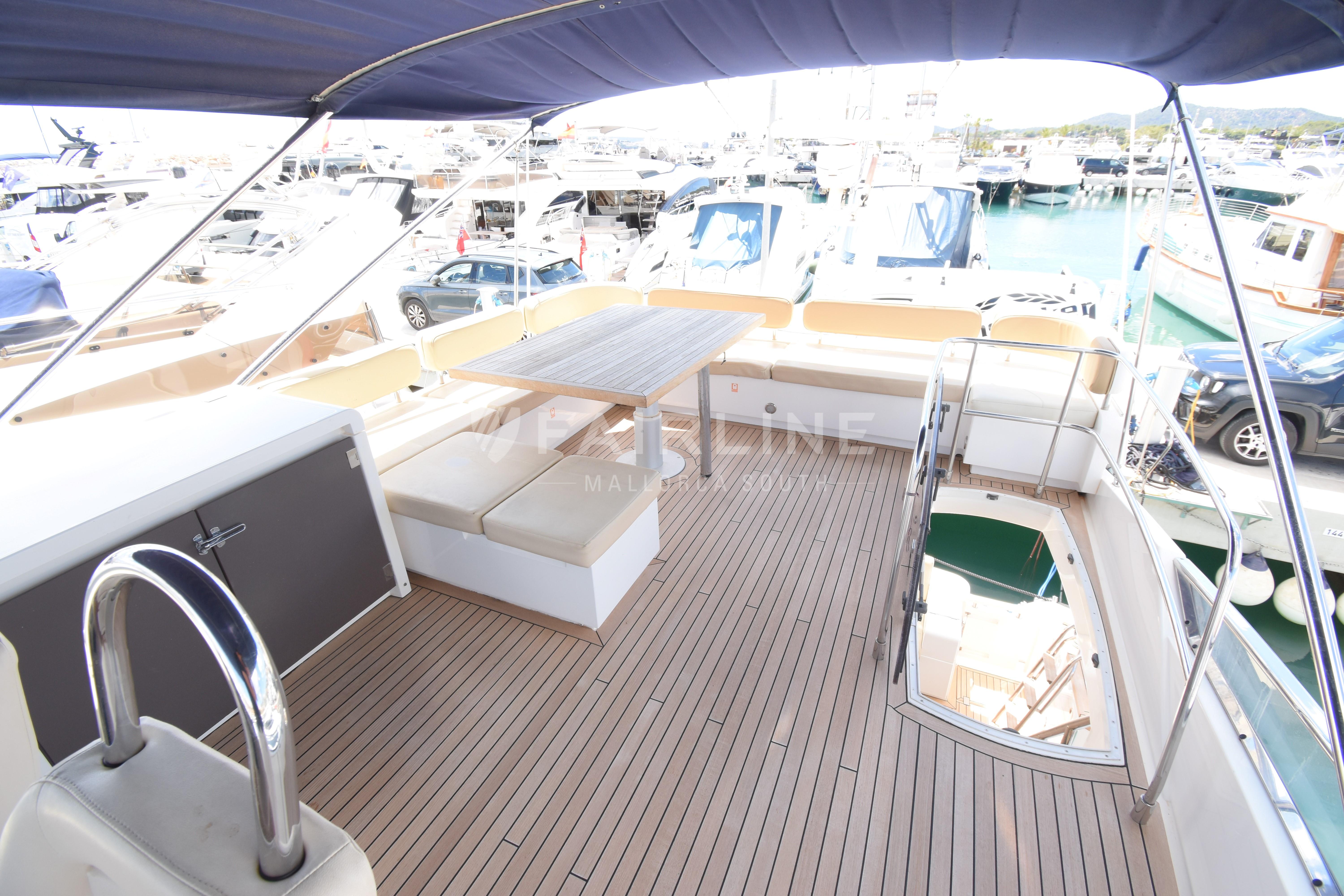 2009 Fairline Squadron 55 Motor Yachts for sale - YachtWorld