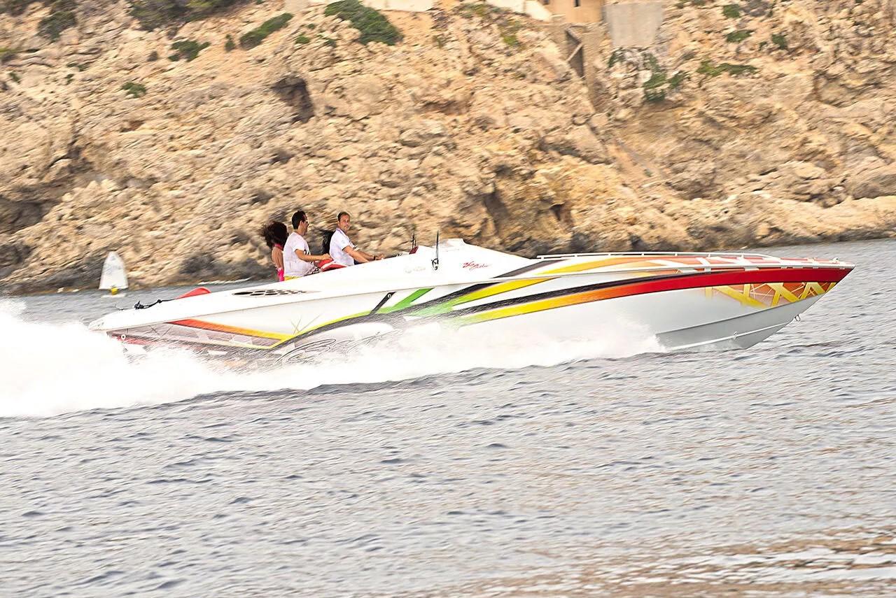 Used 2000 Baja 36 Outlaw - Islas Baleares | TopBoats