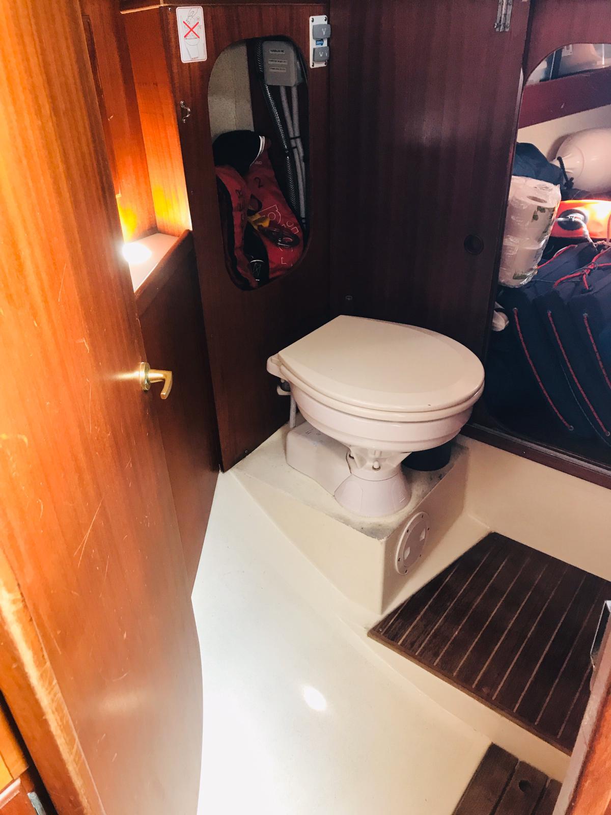 1994 Omega Omega 36 Cruiser for sale - YachtWorld