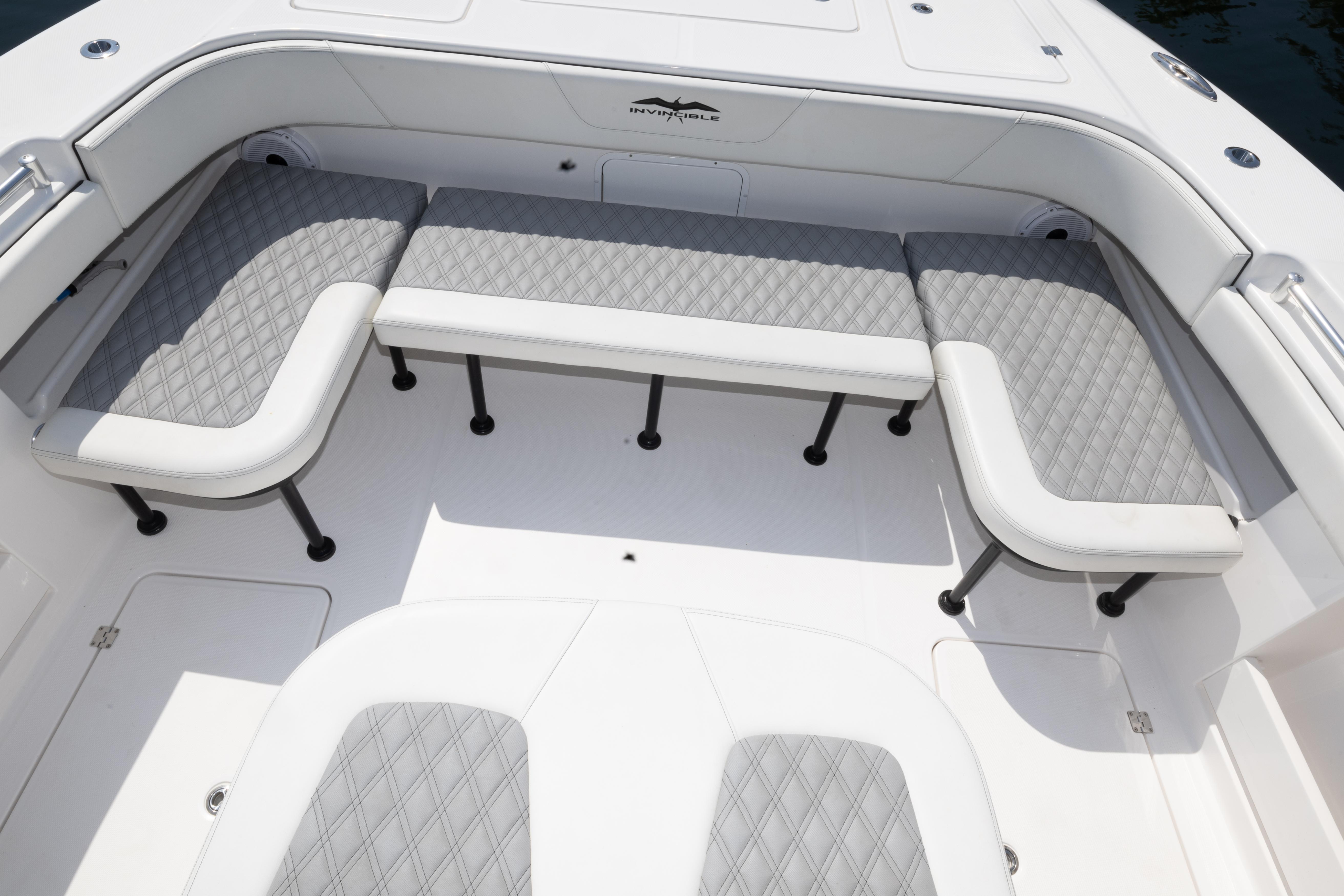 2022 Invincible 35 Catamaran Catamarans à moteur à vendre - YachtWorld