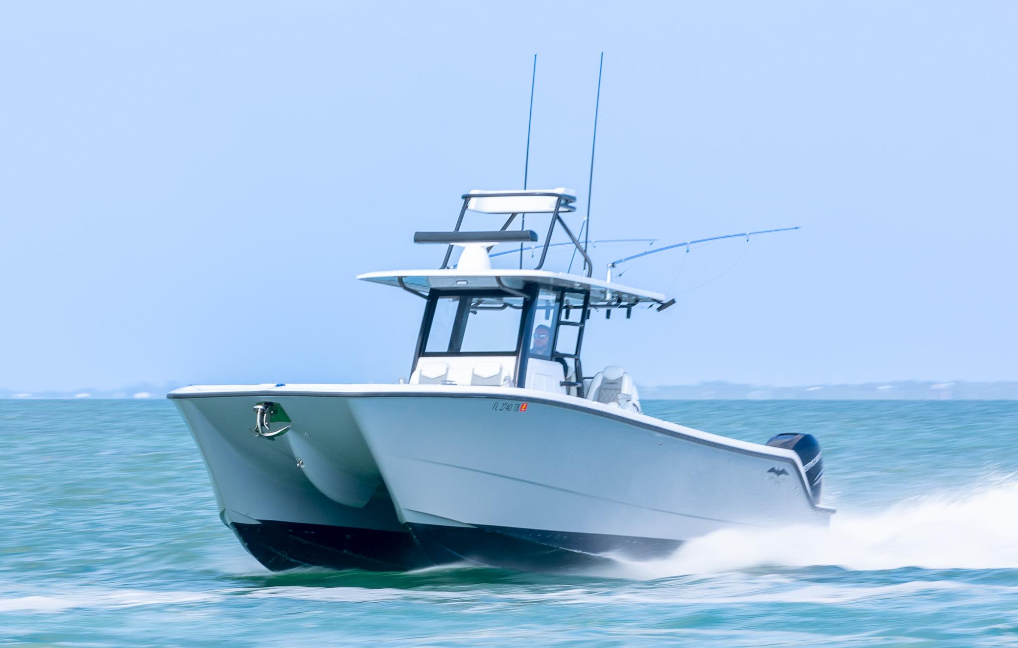 2022 Invincible 35 Catamaran Catamarans à moteur à vendre - YachtWorld