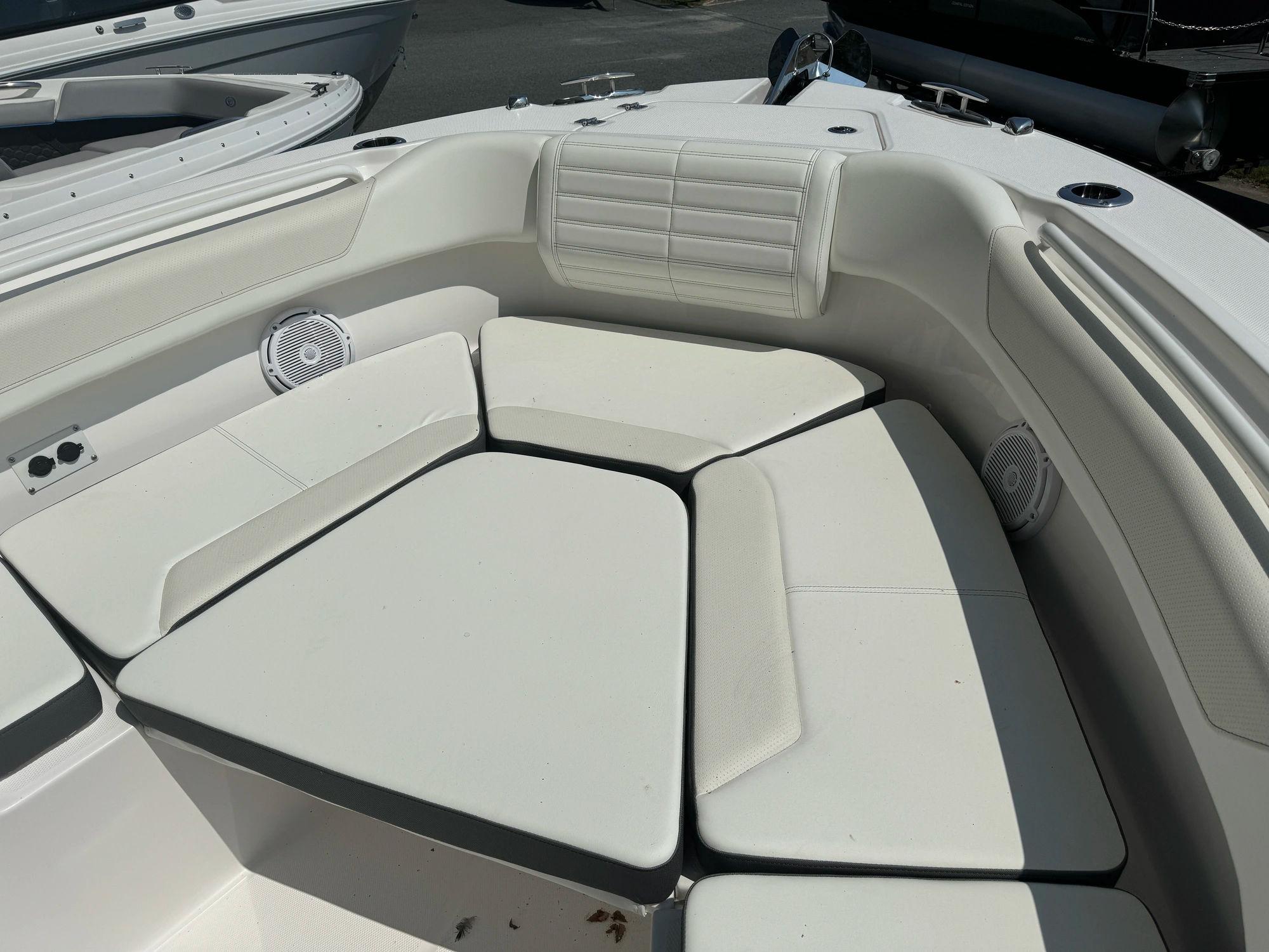 2025 Edgewater 262 CC Center Console for sale - YachtWorld