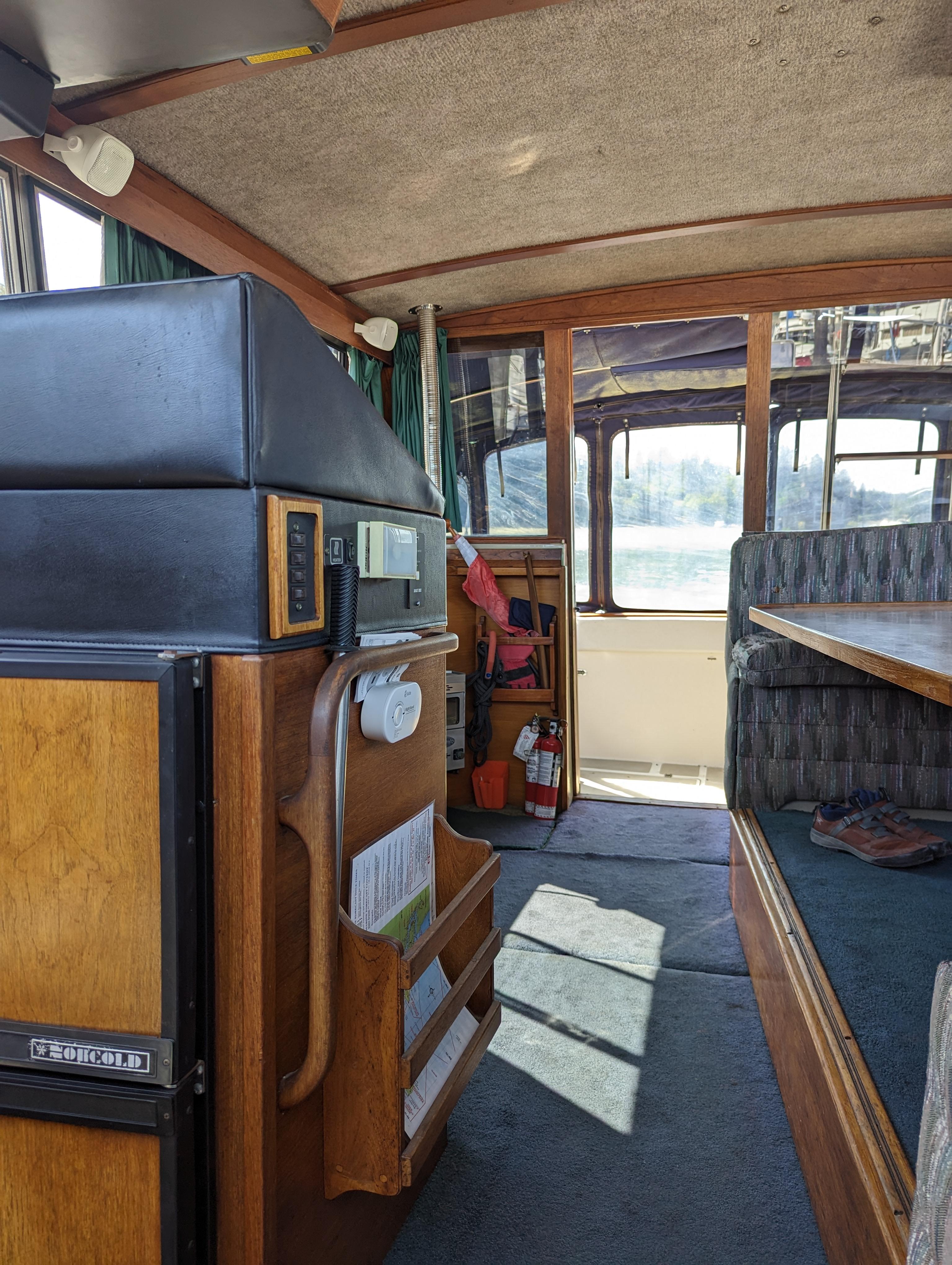 1984 Bayliner 3870 Motoryacht Motor Yachts for sale - YachtWorld