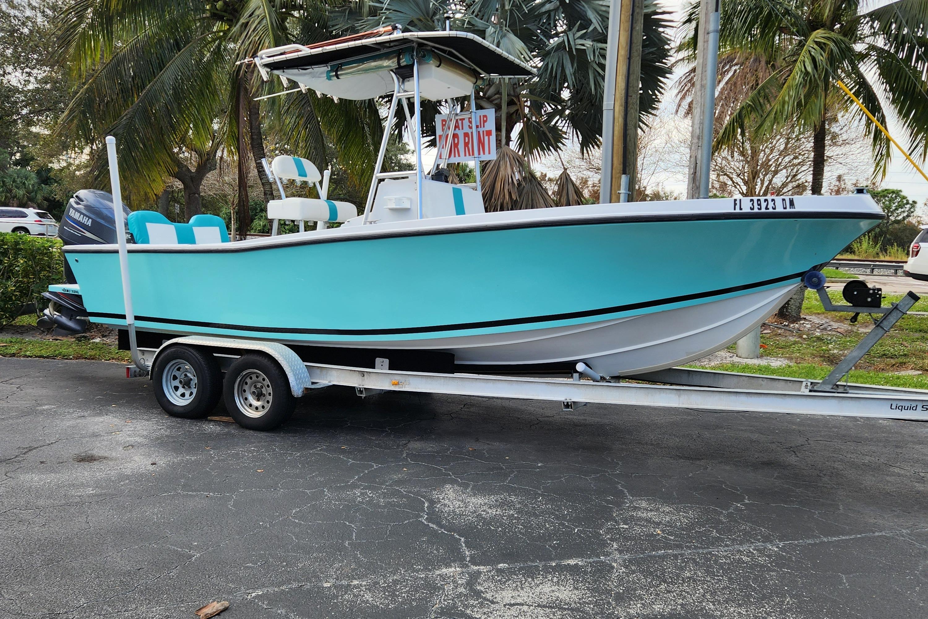 1981 Mako 224 Center Console Center Console for sale - YachtWorld