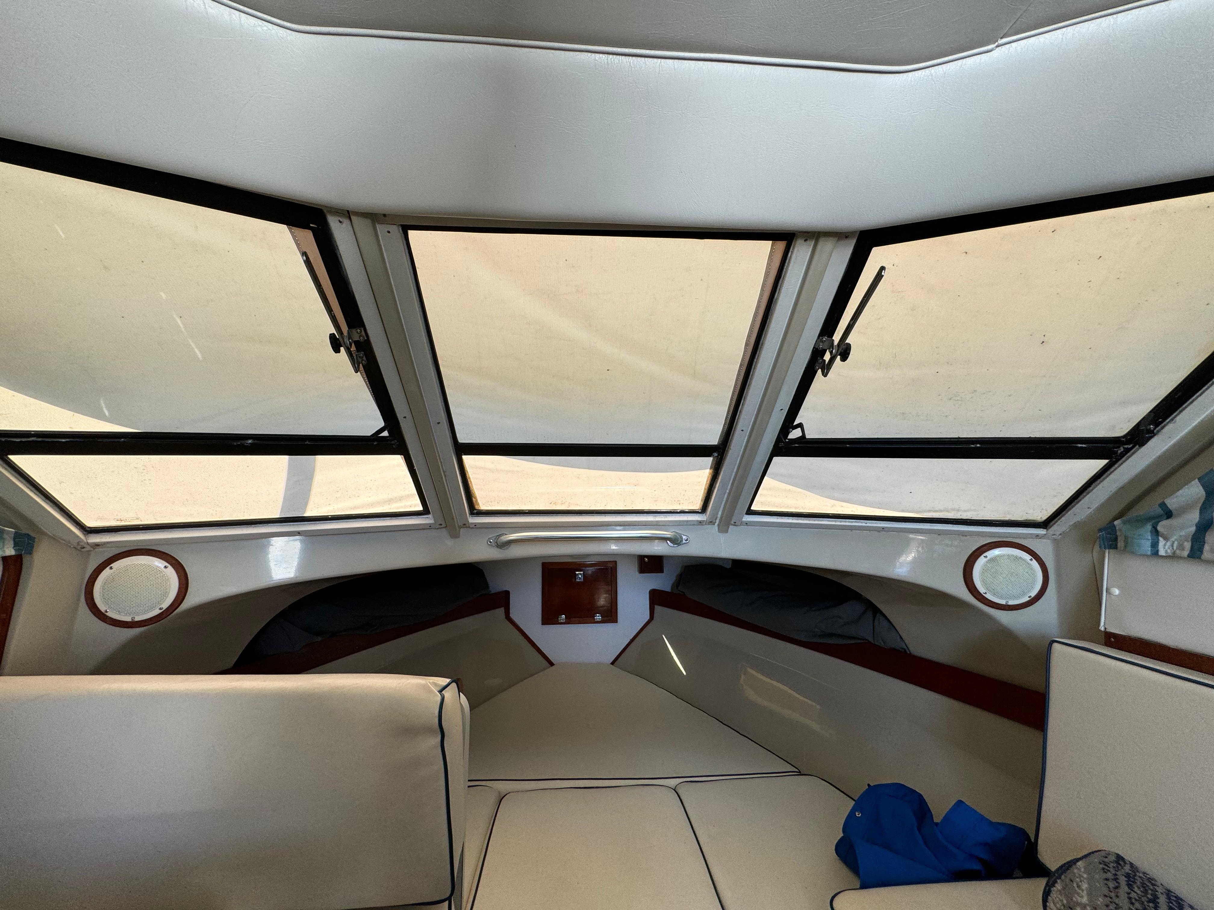 1994 Phoenix 29 SFX Convertible Convertible for sale - YachtWorld