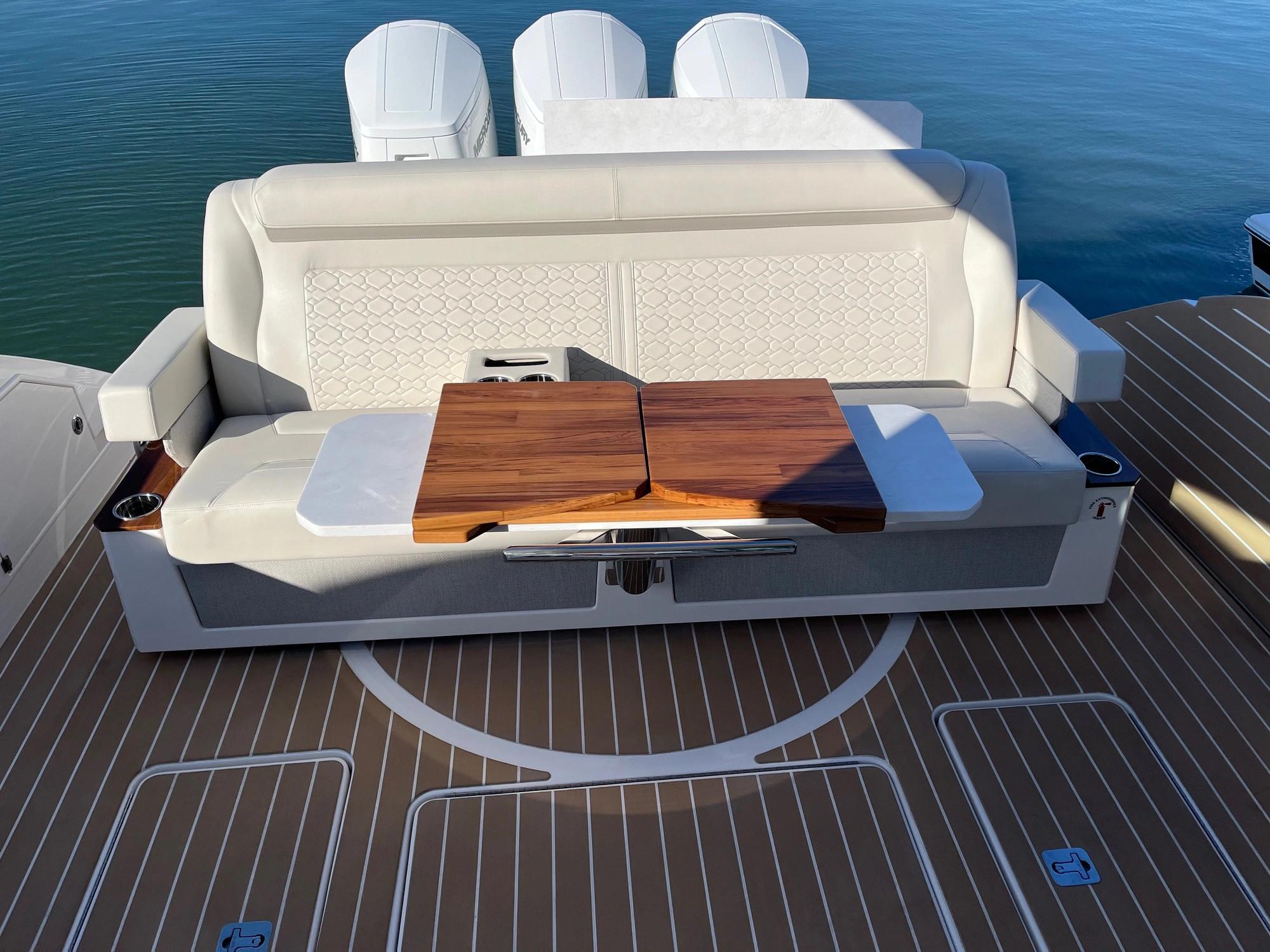 2024 Tiara Yachts 48 LE Motor Yachts for sale - YachtWorld