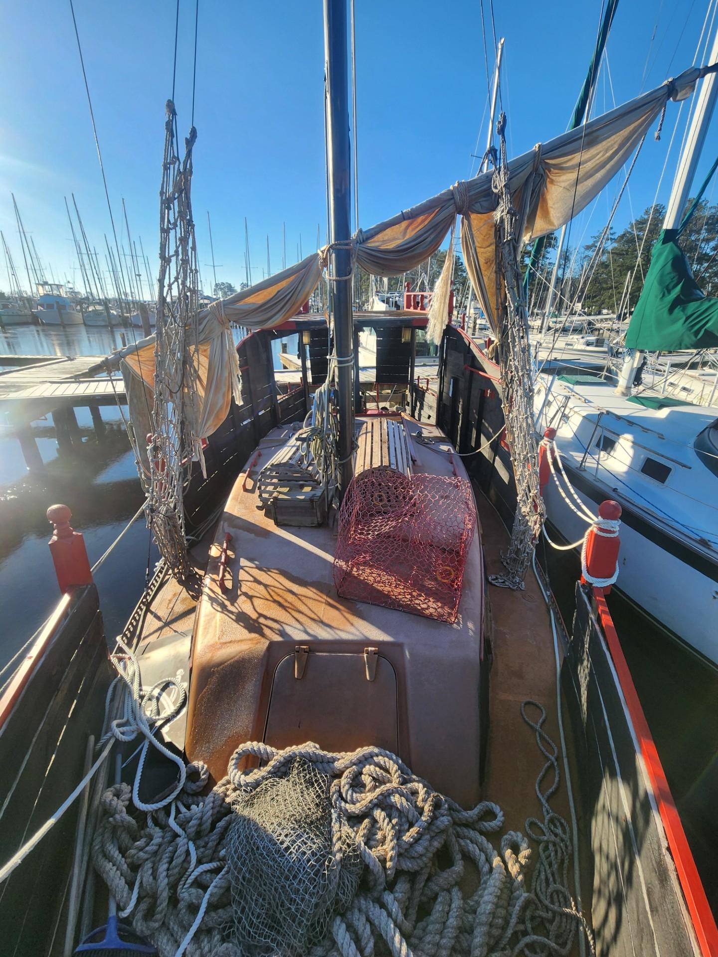 1982 Watkins 27 Pirate Ship! Sloop for sale - YachtWorld