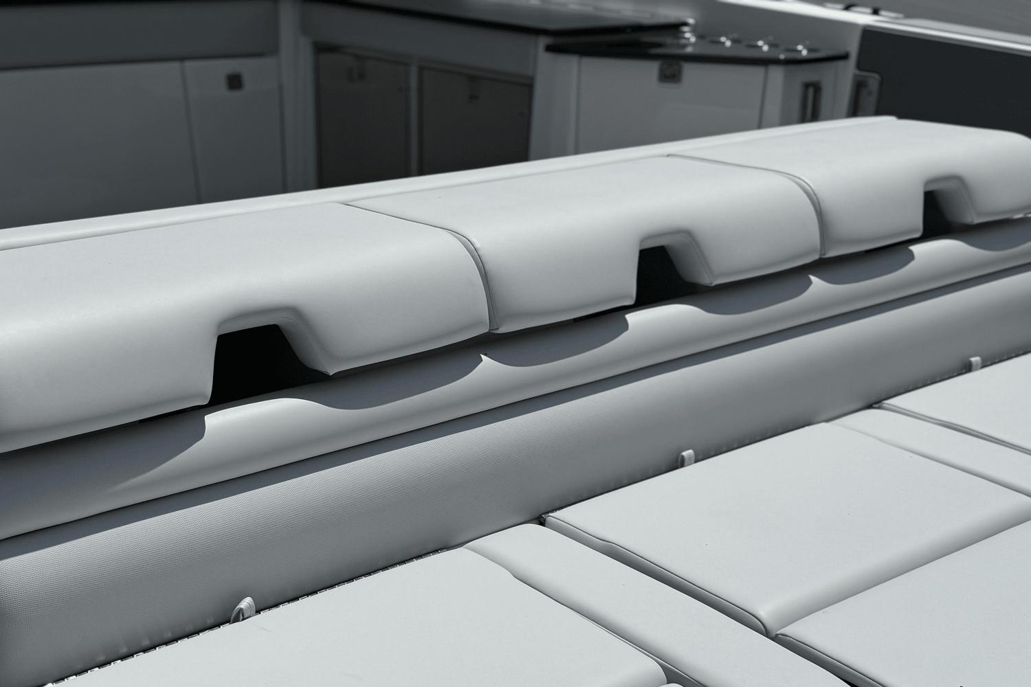 2024 Aviara AV40 Outboard Runabout for sale - YachtWorld