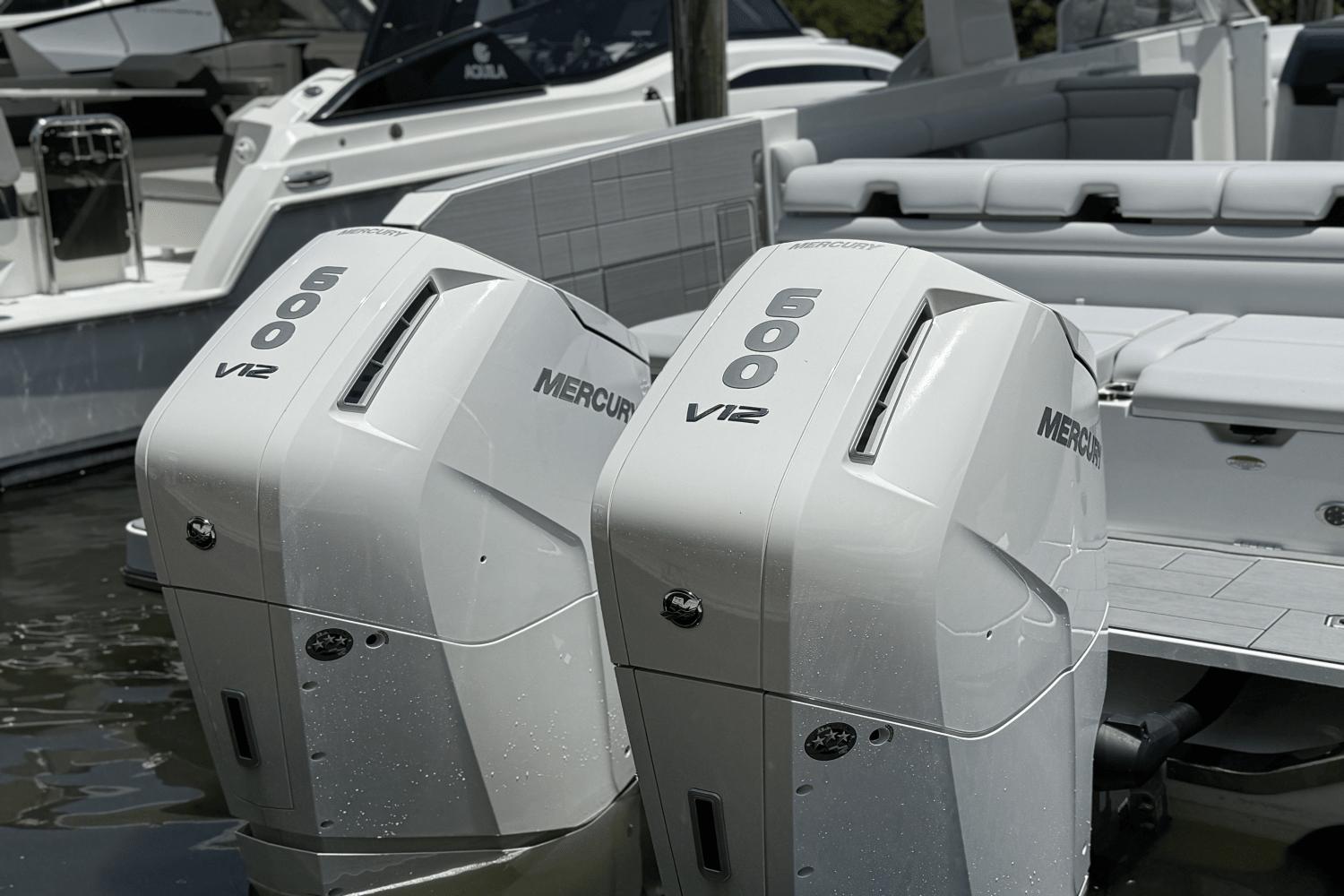 2024 Aviara AV40 Outboard Runabout for sale - YachtWorld