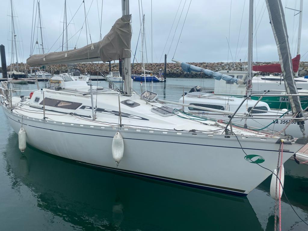 Beneteau First 30 E | 1984 | 9m - Finistère ( 29 ) | Boatshop24