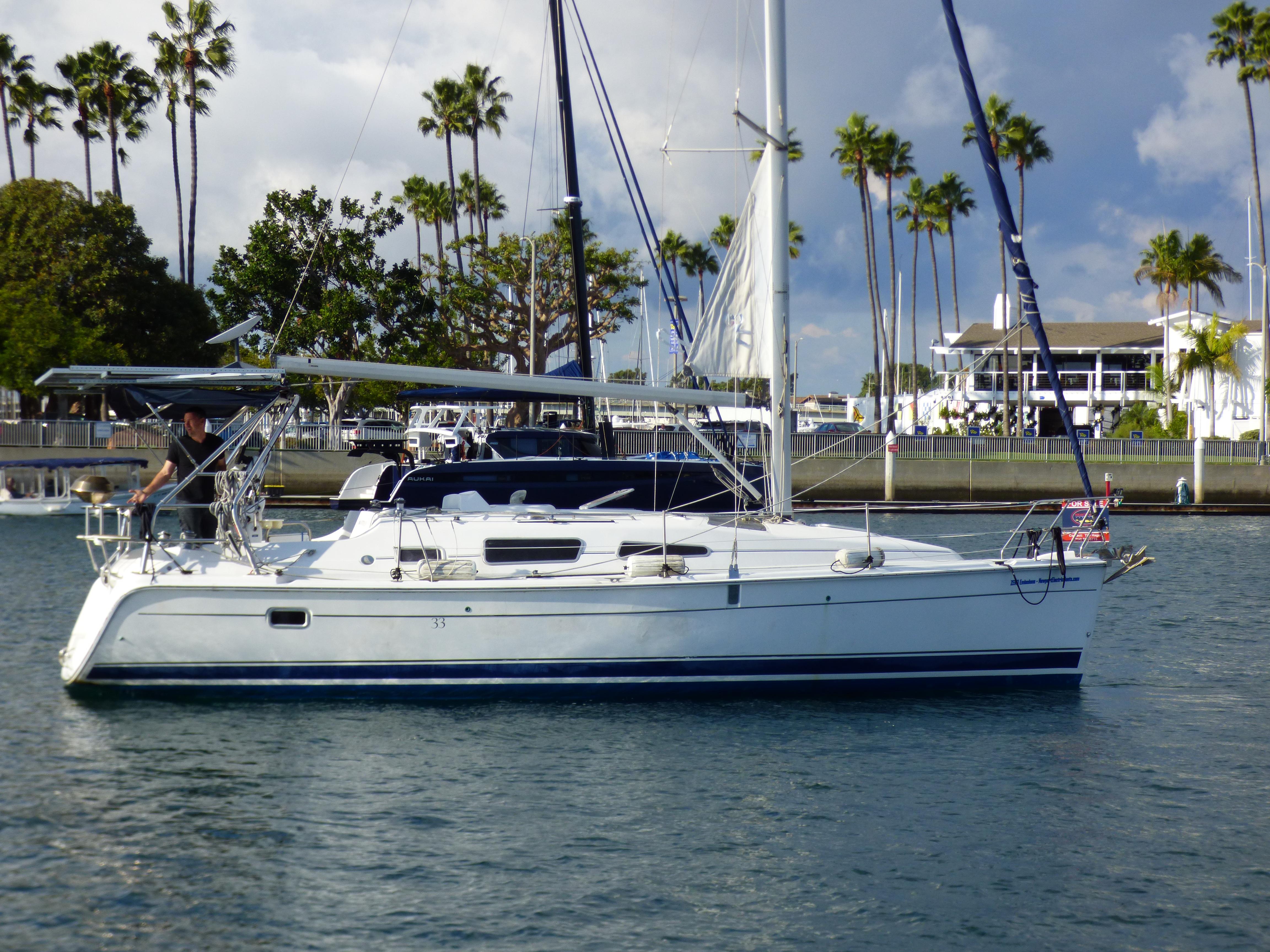 2007 Hunter 33 Cruiser for sale - YachtWorld