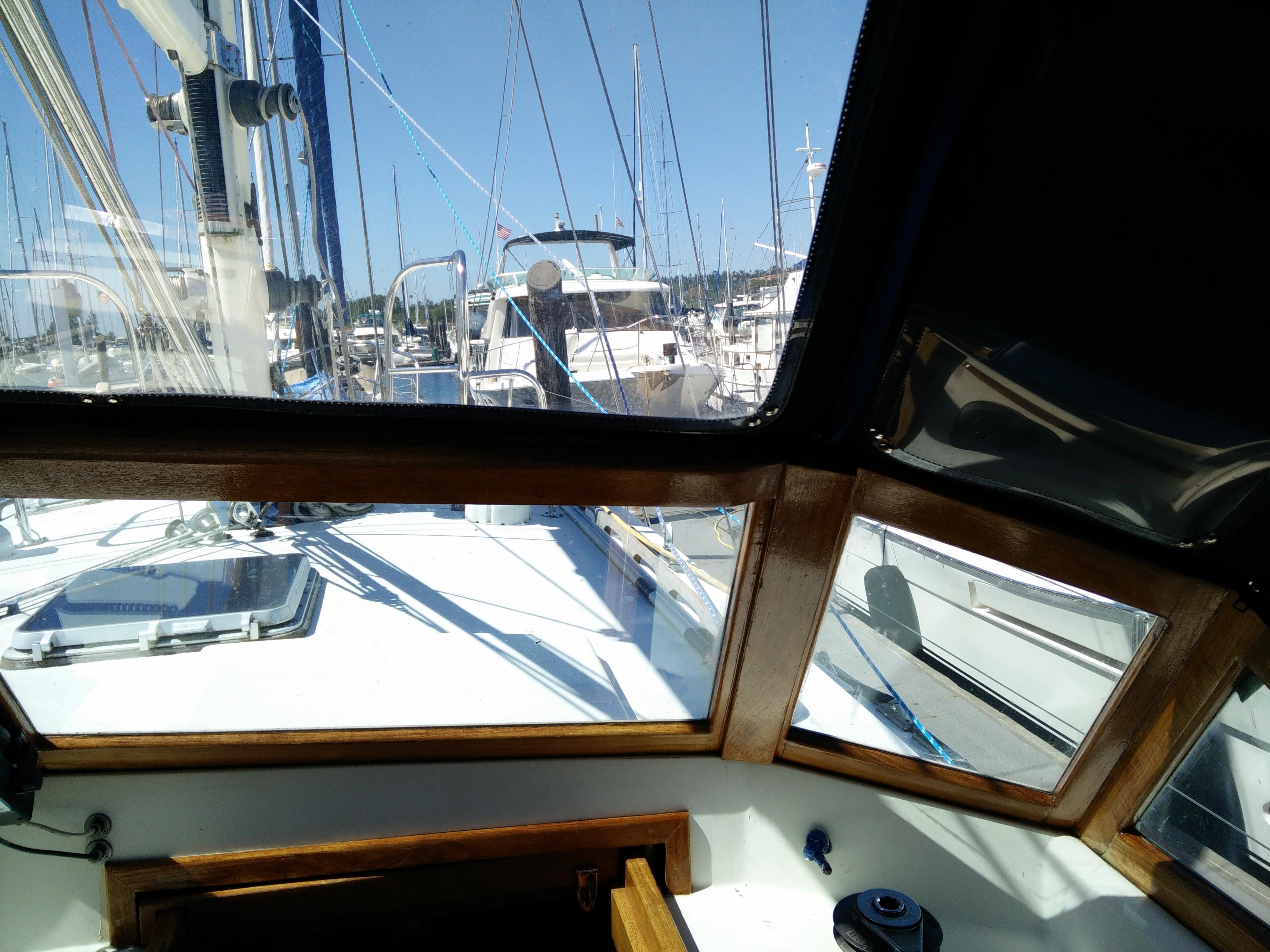 1979 Maple Leaf 54ft Center Cockpit Cutter Pilothouse for sale - YachtWorld