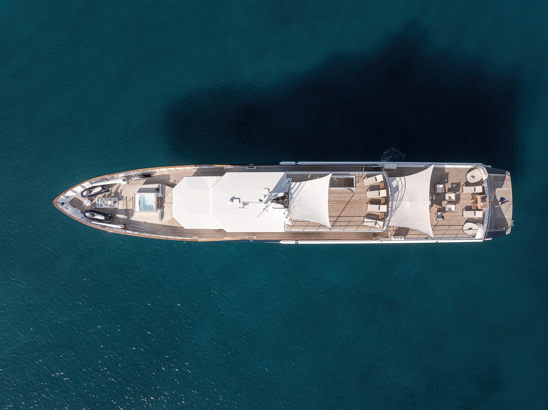KORU Motorjachten en Motorkruisers Feadship te koop- YachtWorld