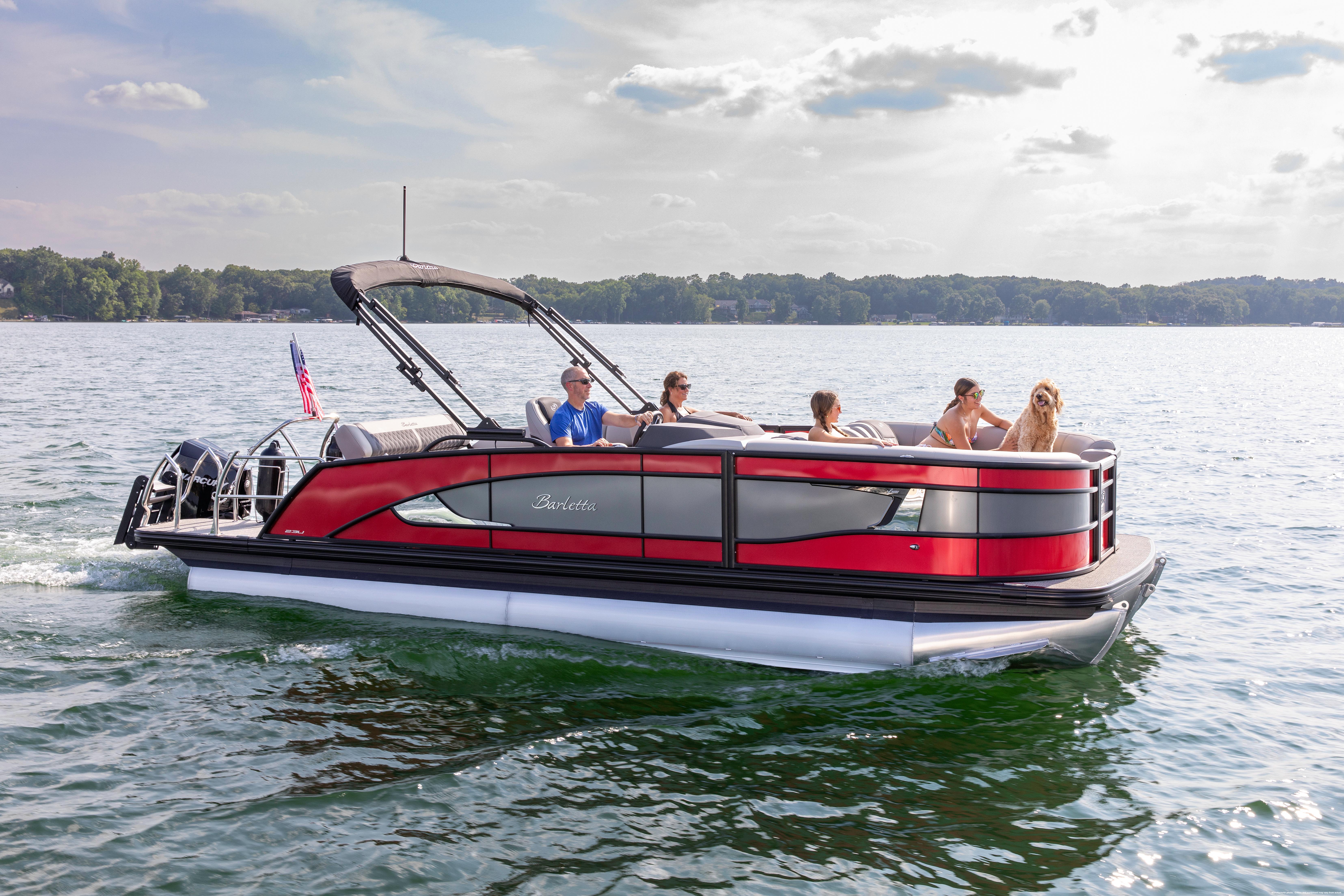 2025 Barletta Lusso 25UC Tri-Toon Pontoon for sale - YachtWorld