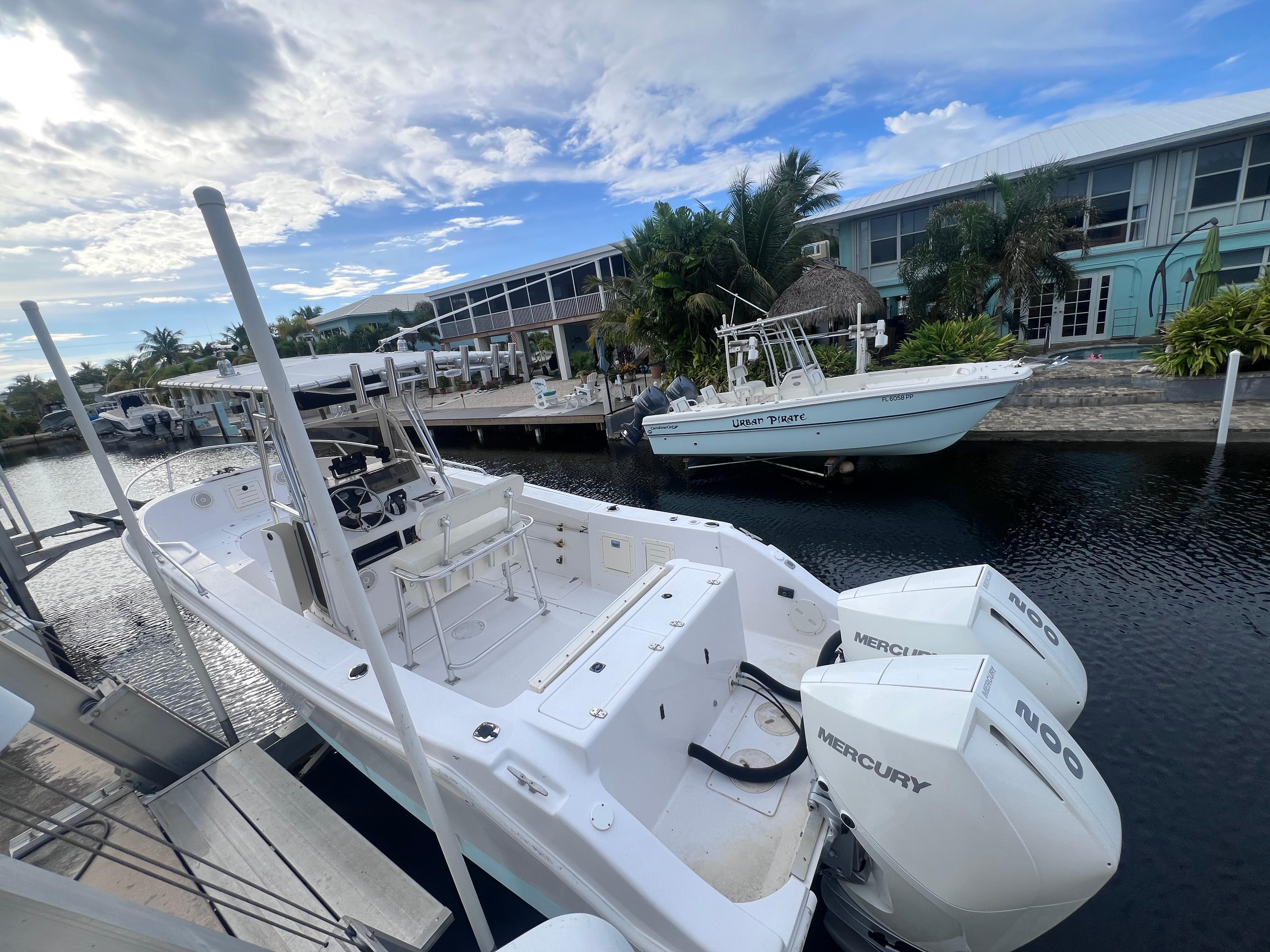 1997 Mako 252 Center Console Center Console for sale - YachtWorld