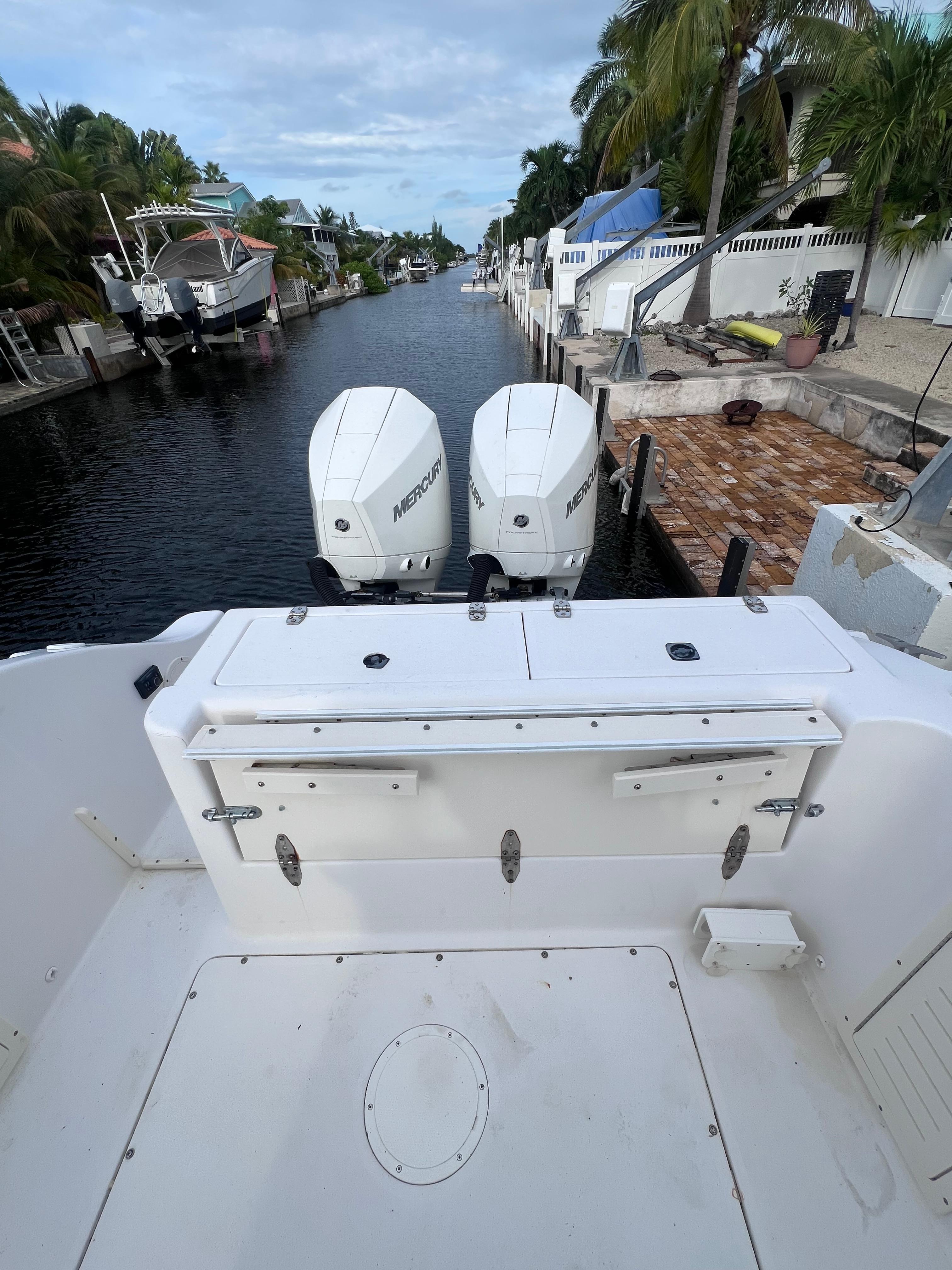 1997 Mako 252 Center Console Center Console for sale - YachtWorld