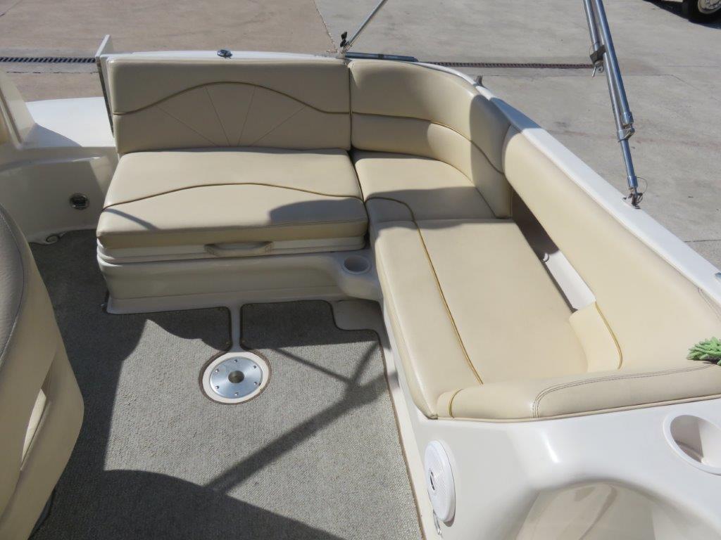 2001 Sea Ray 210 SD Deck for sale - YachtWorld